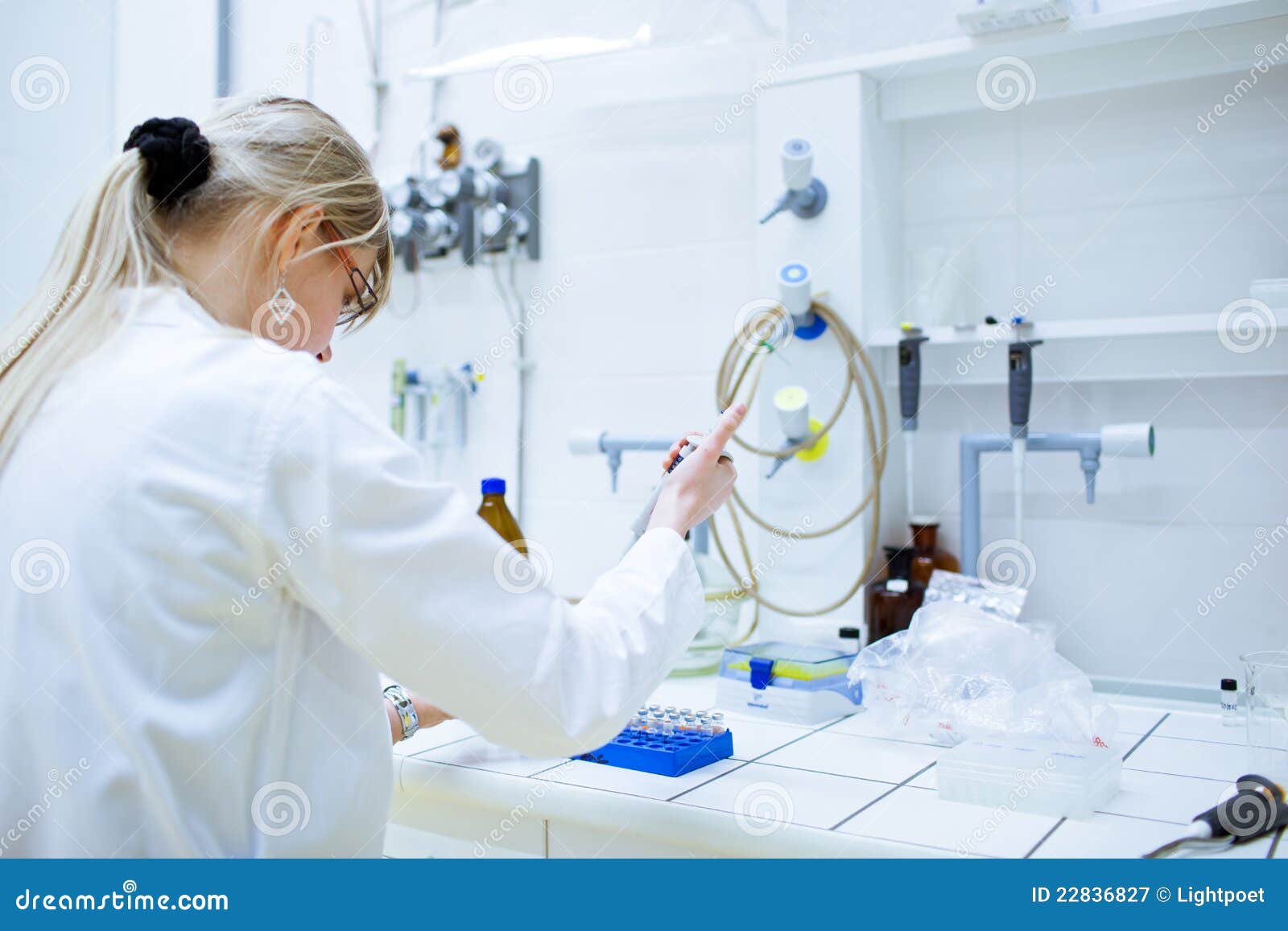 Female Researcher in a Chemistry Lab Stock Image - Image of laboratory ...