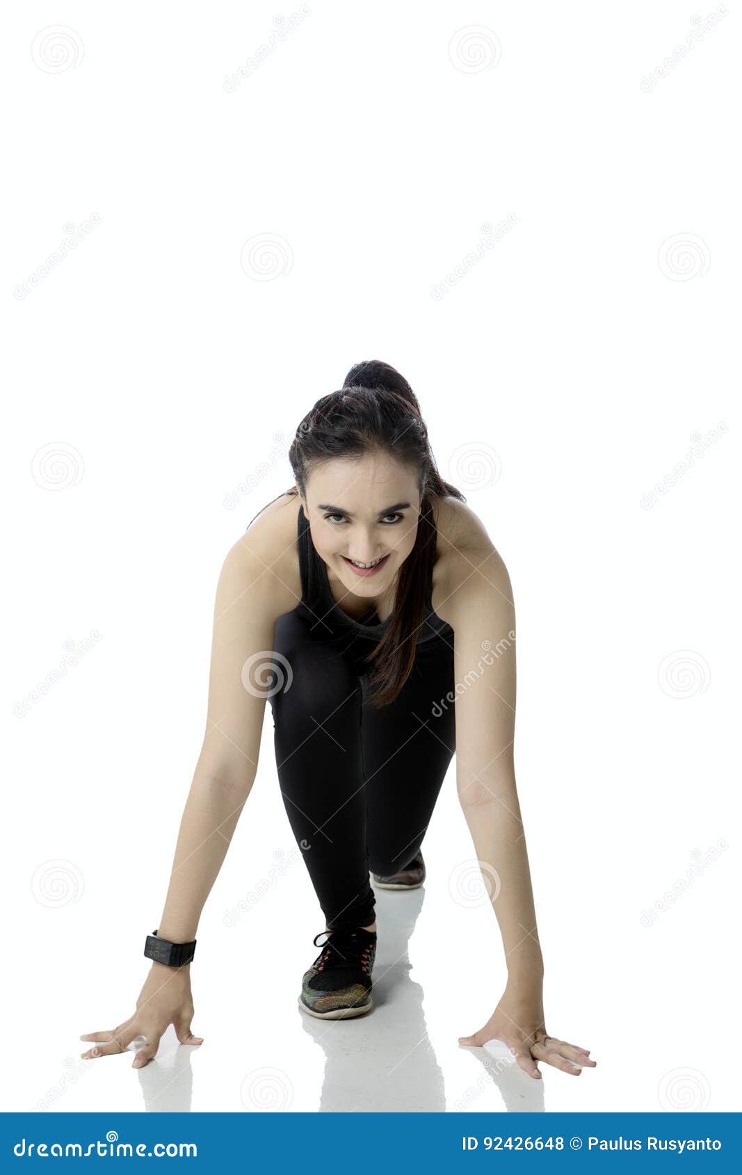 Female Runner in Ready Position To Run Stock Photo - Image of beautiful ...