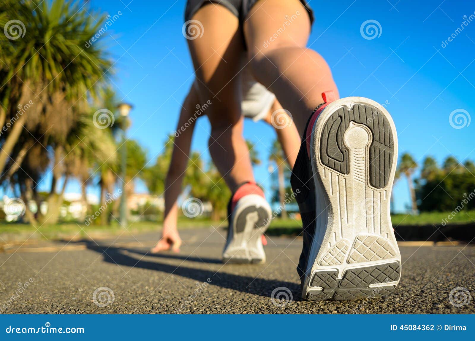 Female Runner Ready for Sprint Stock Photo - Image of sport, sole: 45084362