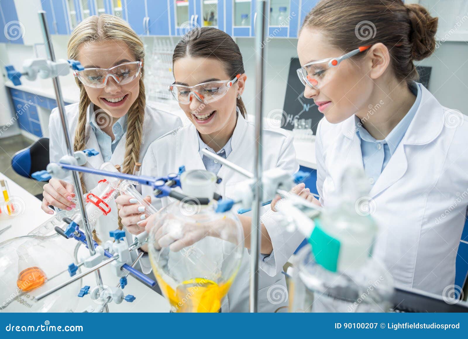 Female scientists in lab stock image. Image of women - 90100207