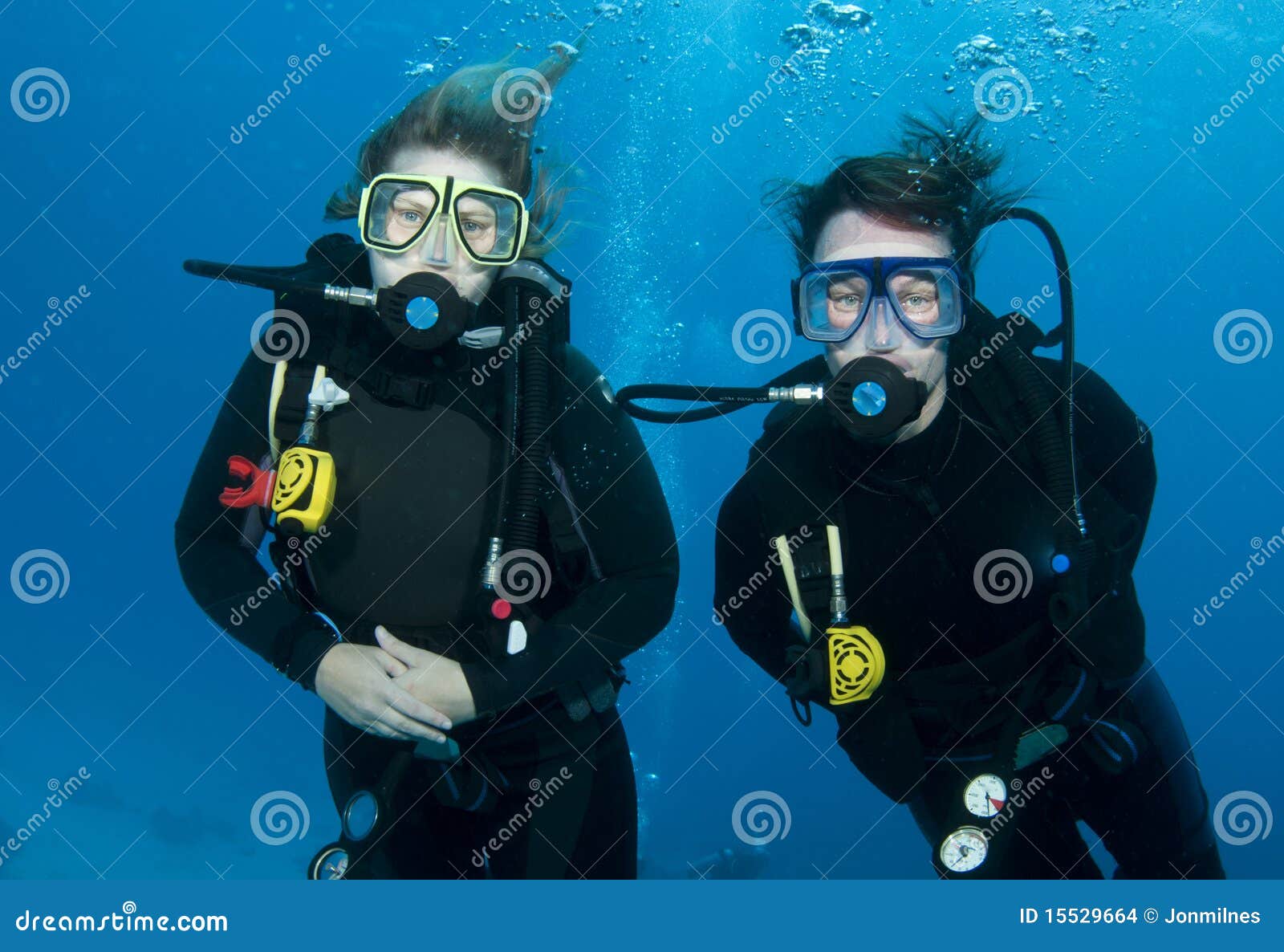 Female scuba divers stock photo. Image of travel, equipment - 15529664