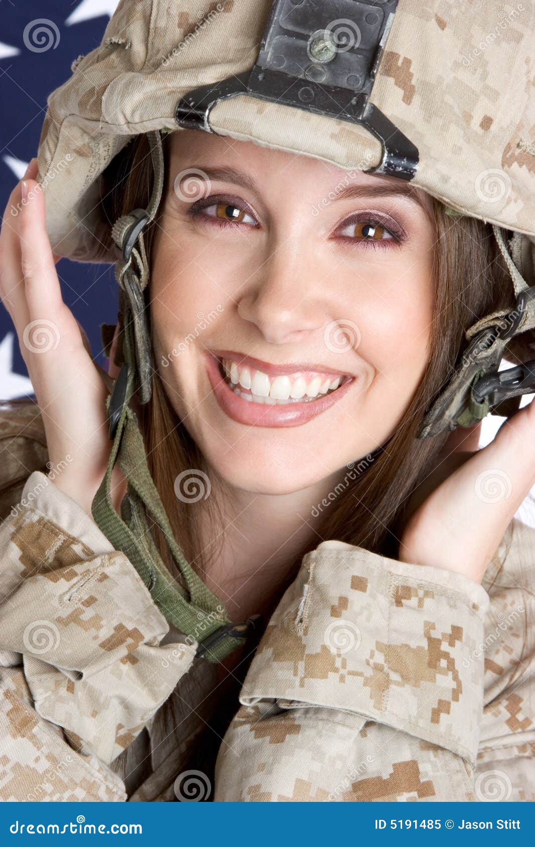 Beautiful Female Soldiers