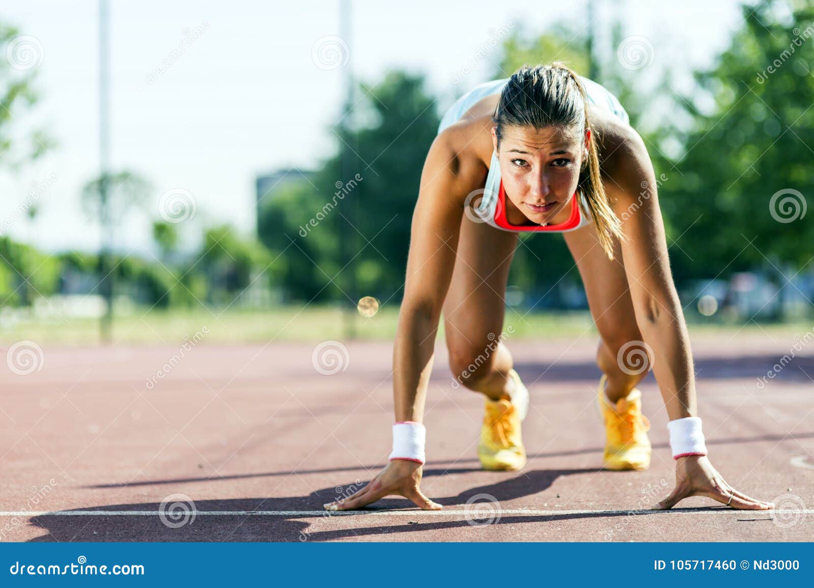 Female Sprinter Getting Ready for the Run Stock Photo - Image of ...