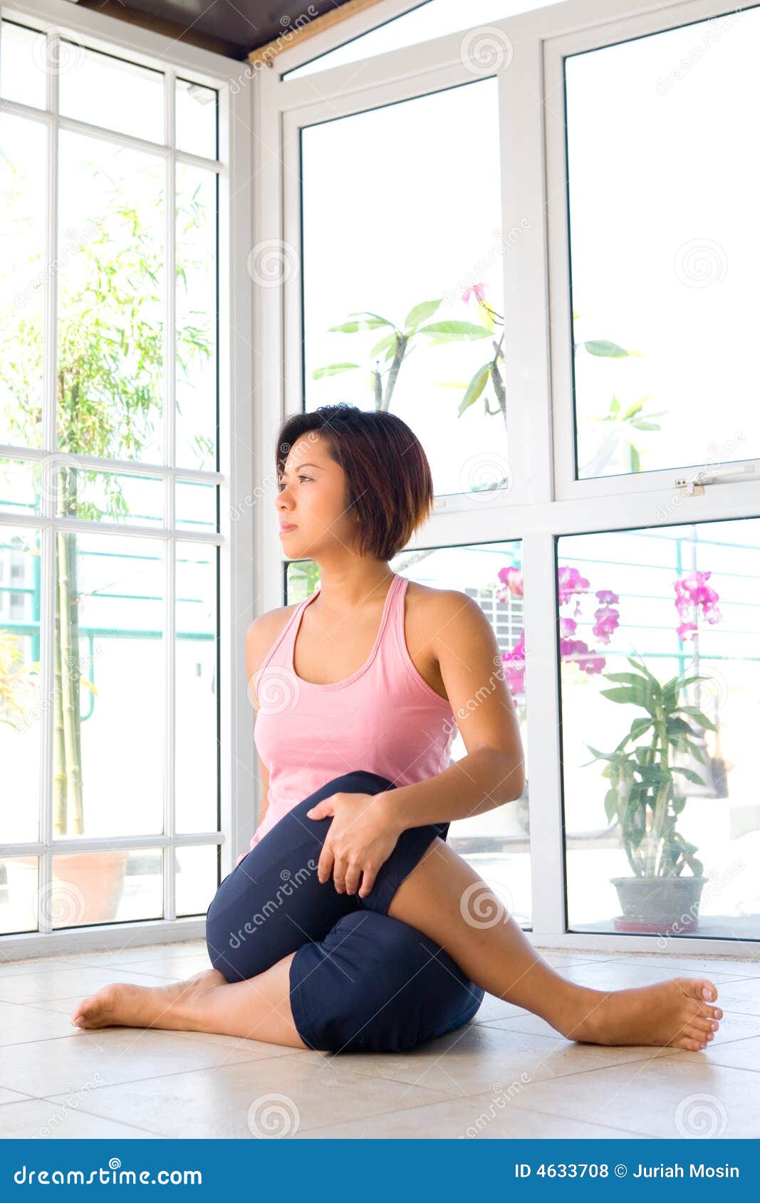 Female Stretching the Back of Thigh Muscle Stock Photo - Image of ...