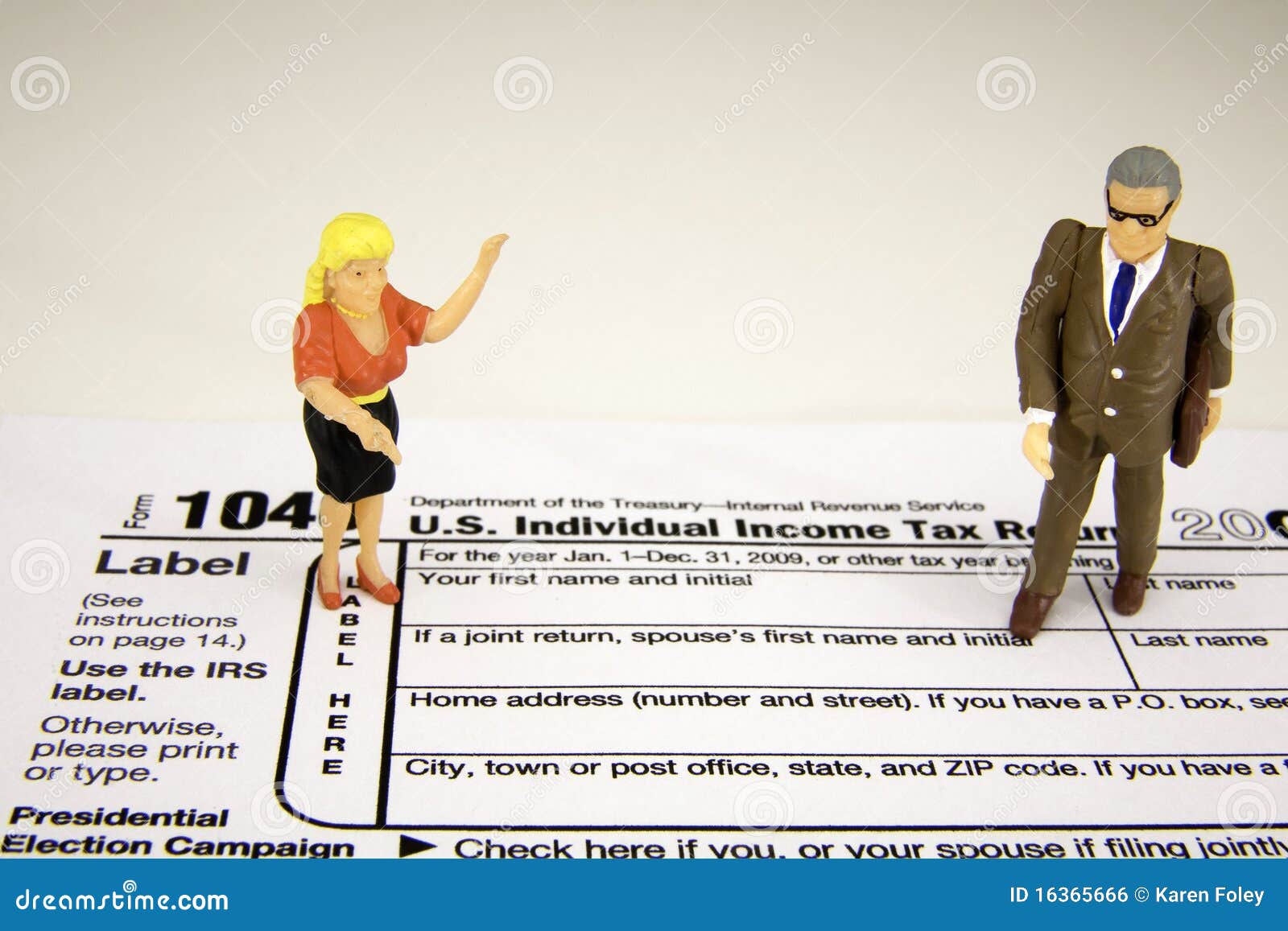 Female Tax Payer with Accountant Editorial Photo - Image of filer ...