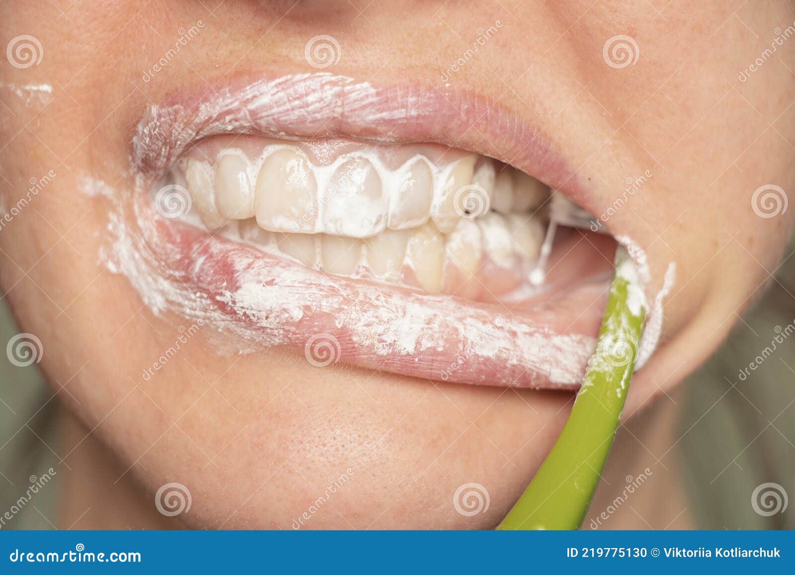 Female Teeth in Toothpaste Brushing Teeth Close-up Stock Photo - Image ...
