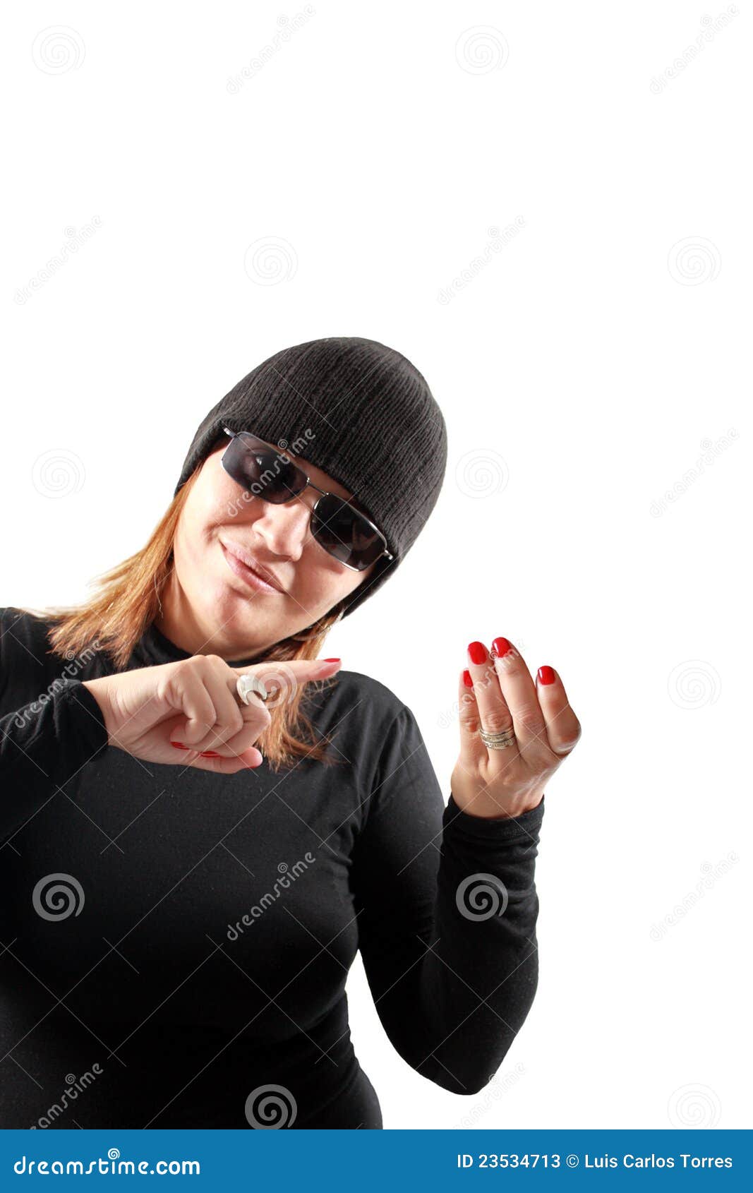 A Female Thief Is Caught In The Old Town And Thrown Behind The Bars Of ...