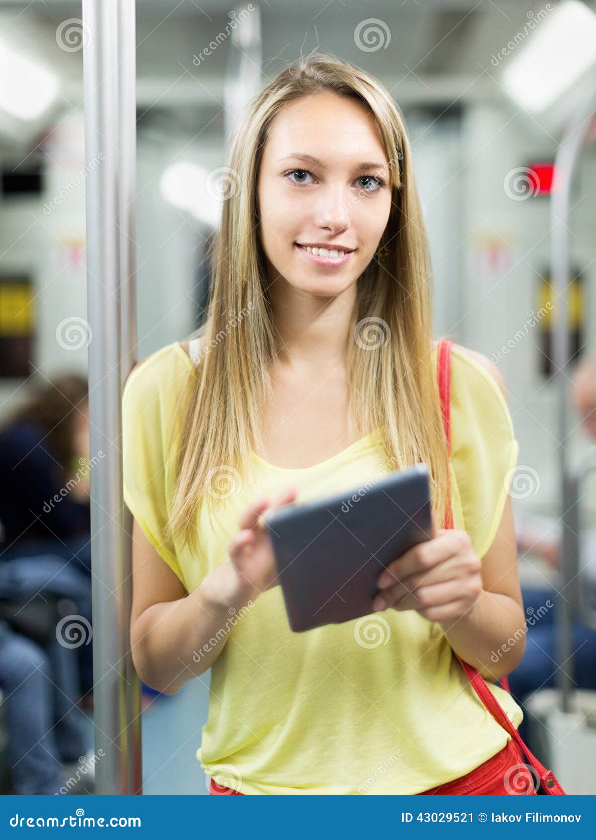 2,366 Using Ereader Stock Photos - Free & Royalty-Free Stock Photos ...