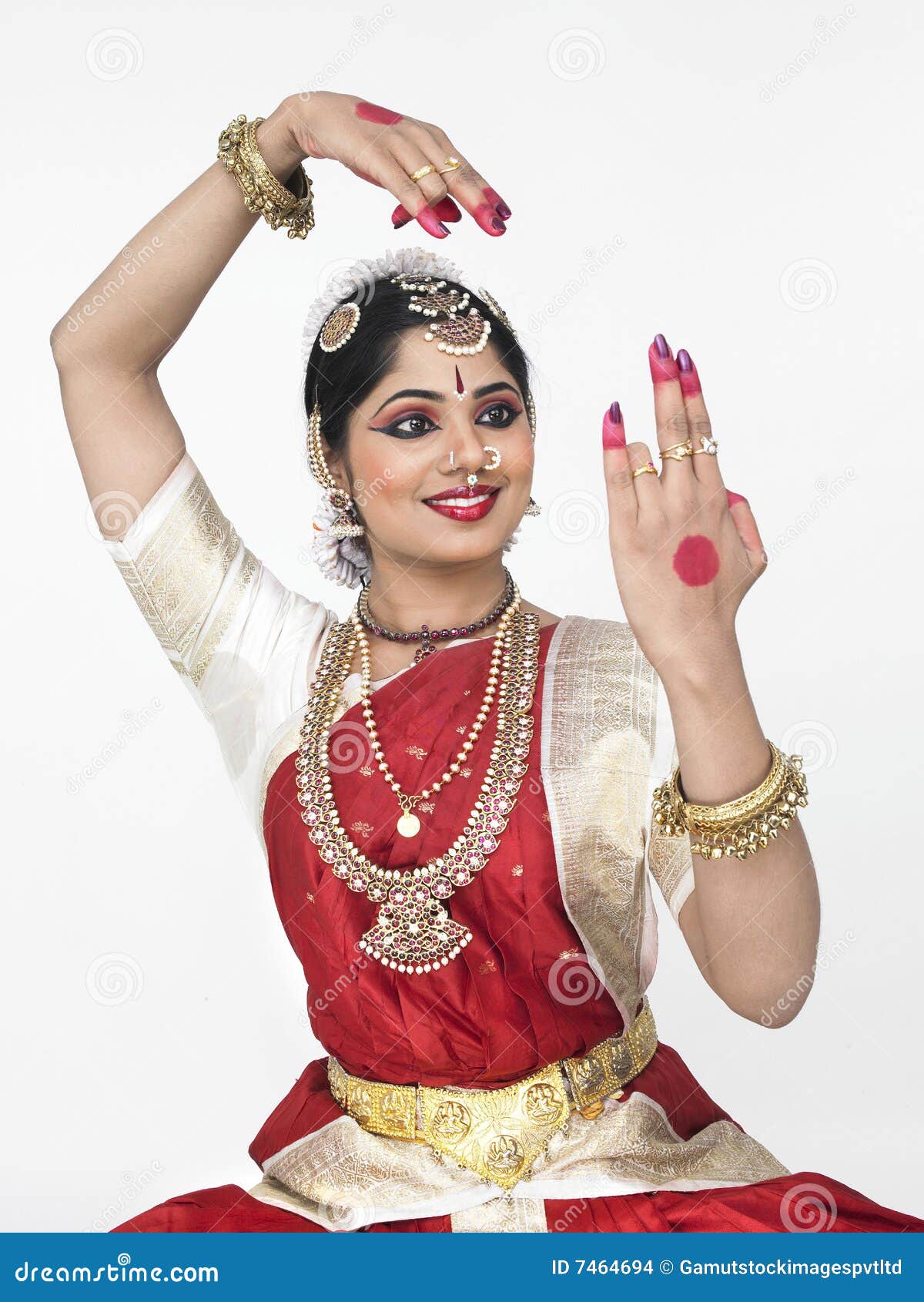 Femelle Classique Inde De Danseur Photo stock - Image du coutume, fête ...