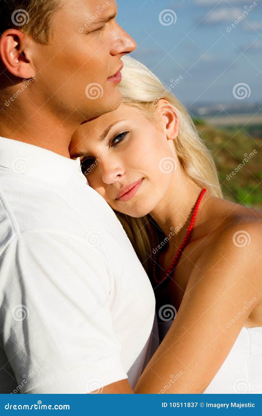 Femme affectueux image stock. Image du beau, mari, heureux - 10511837