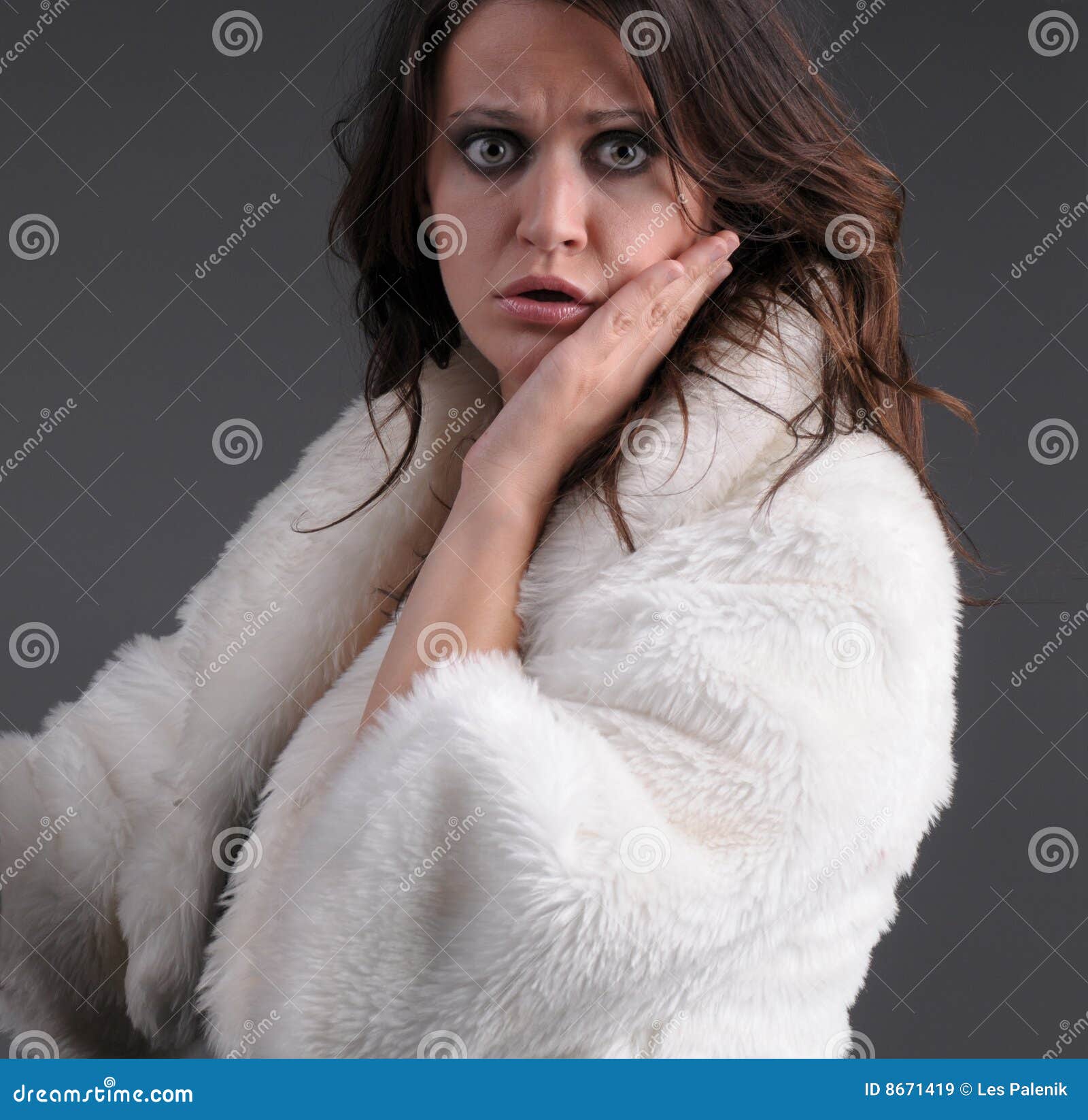 Femme ahuri image stock. Image du regard, modèle, femelle - 8671419