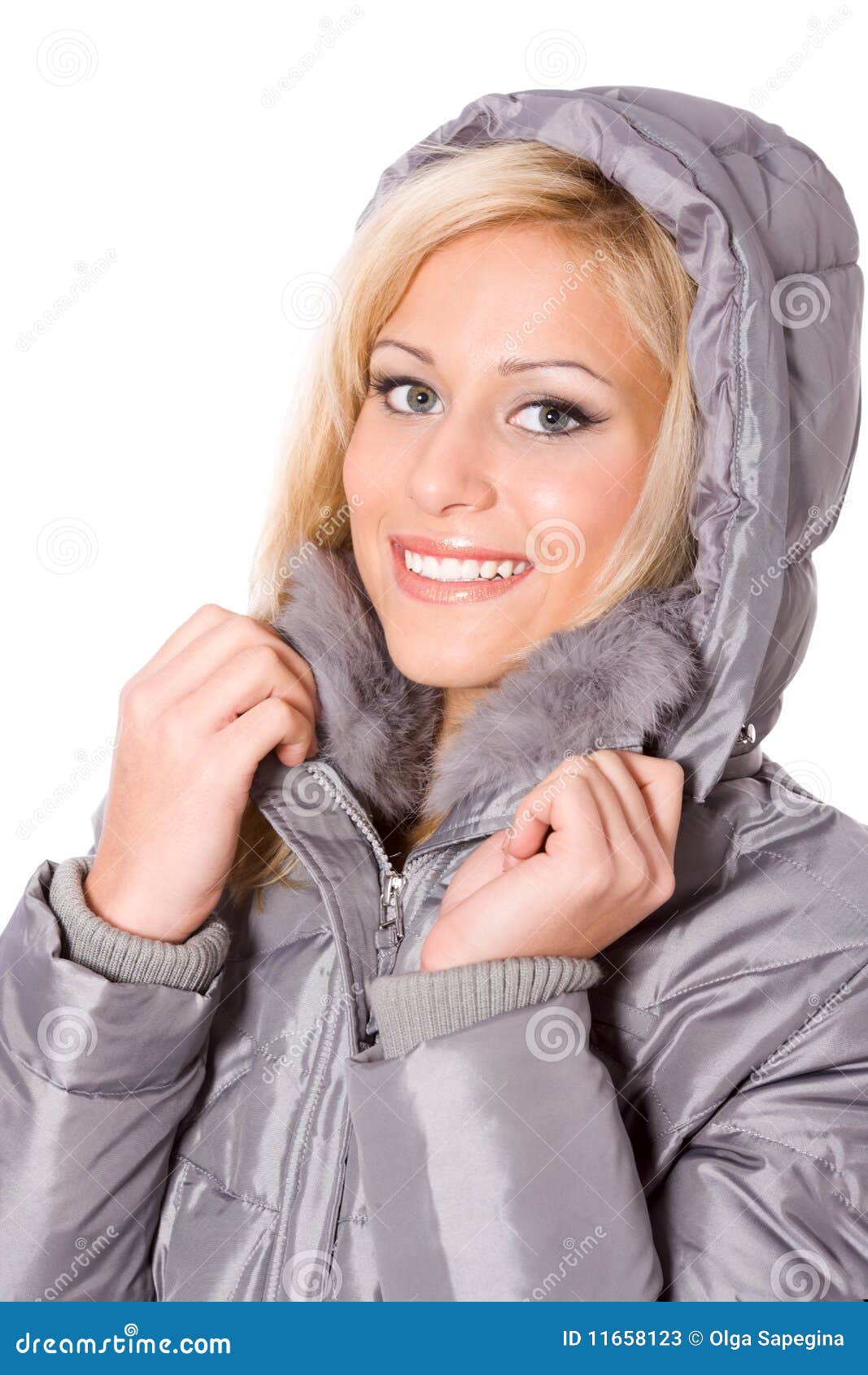 Femme dans le capot image stock. Image du visage, confortable - 11658123