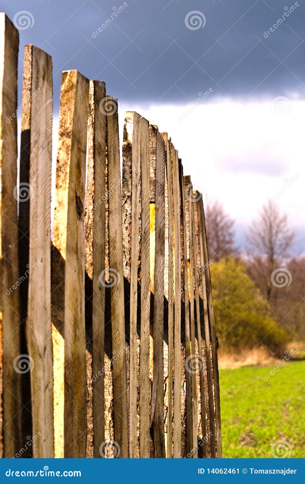 Fence stock image. Image of home, fence, garden, house - 14062461