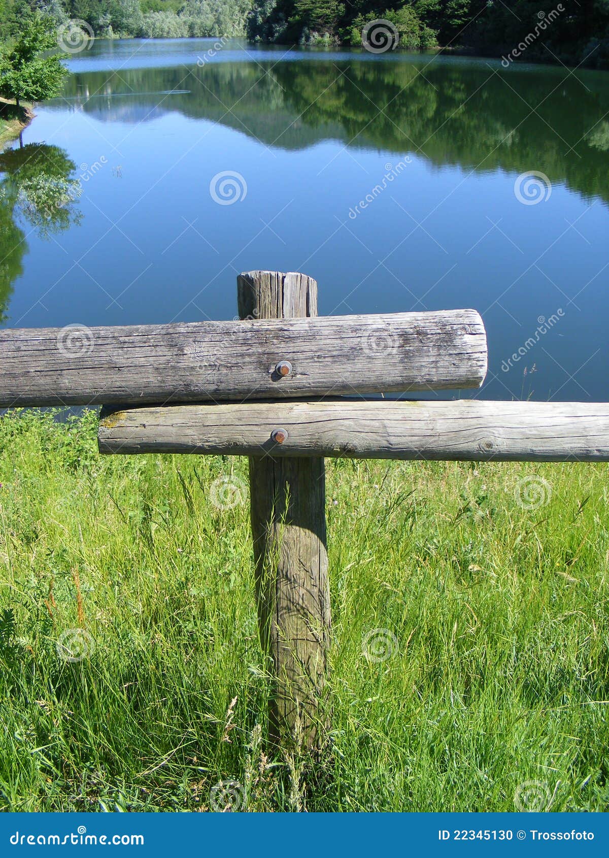 Fence in the lake stock photo. Image of nature, landscape - 22345130