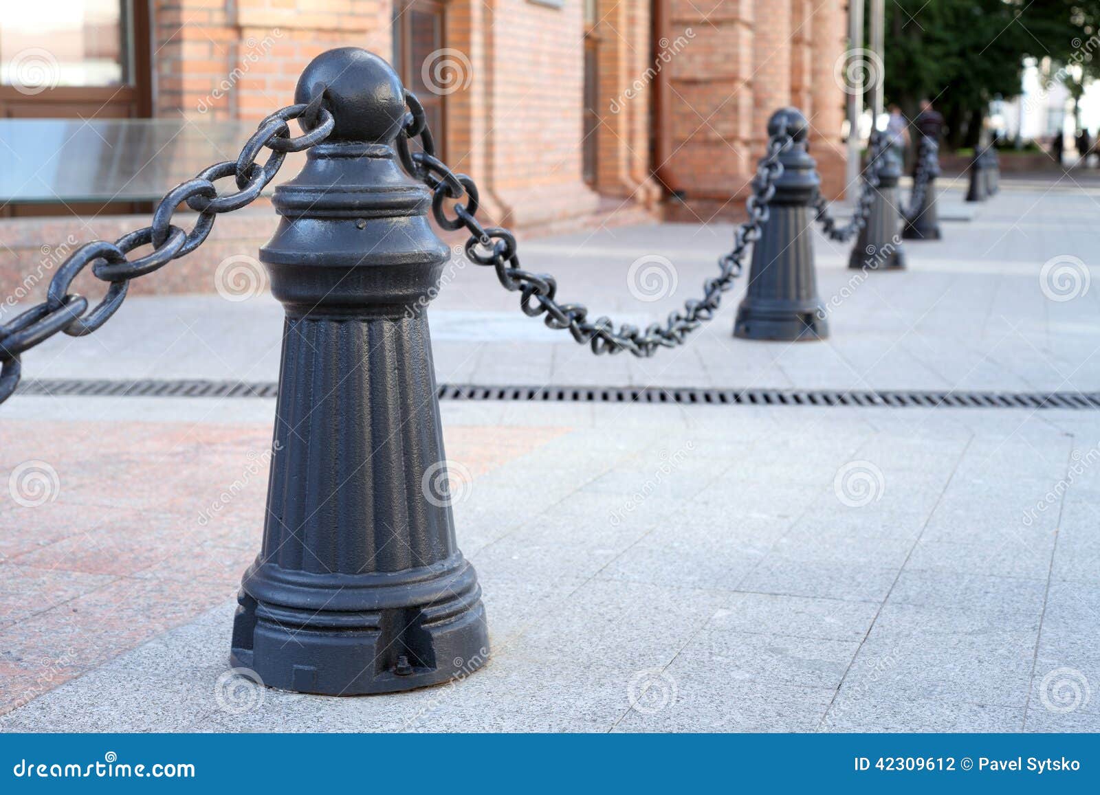 Fence Of Metal Poles And Chains On The Street. Stock Photo - Image ...