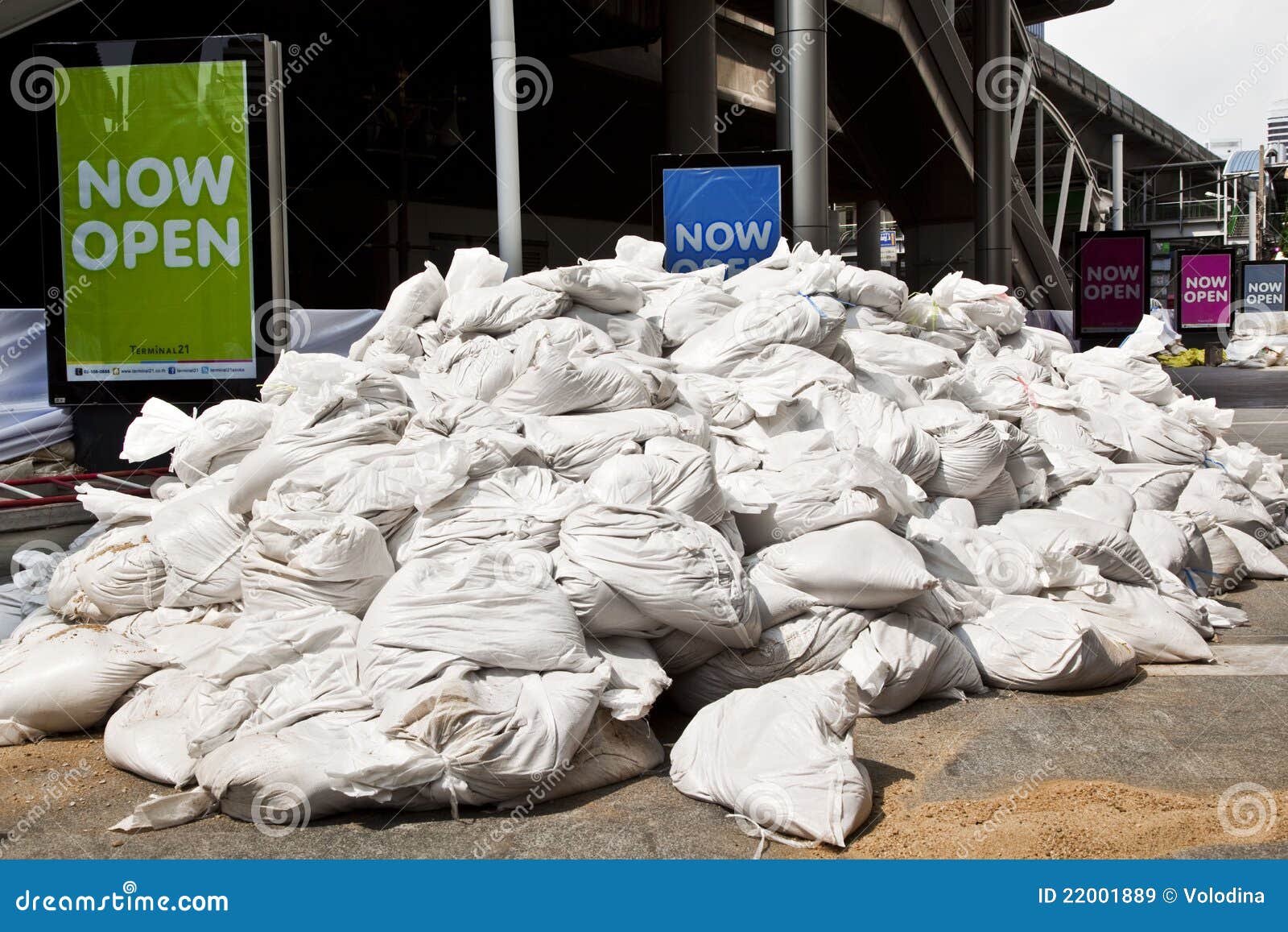 Fence of Sand Bags on the Streets of Bangkok Editorial Stock Image ...