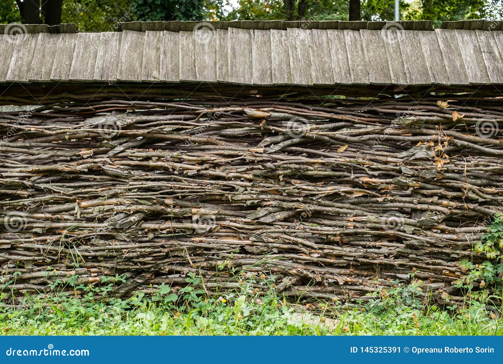 Fence of twigs stock image. Image of garden, decorative - 145325391