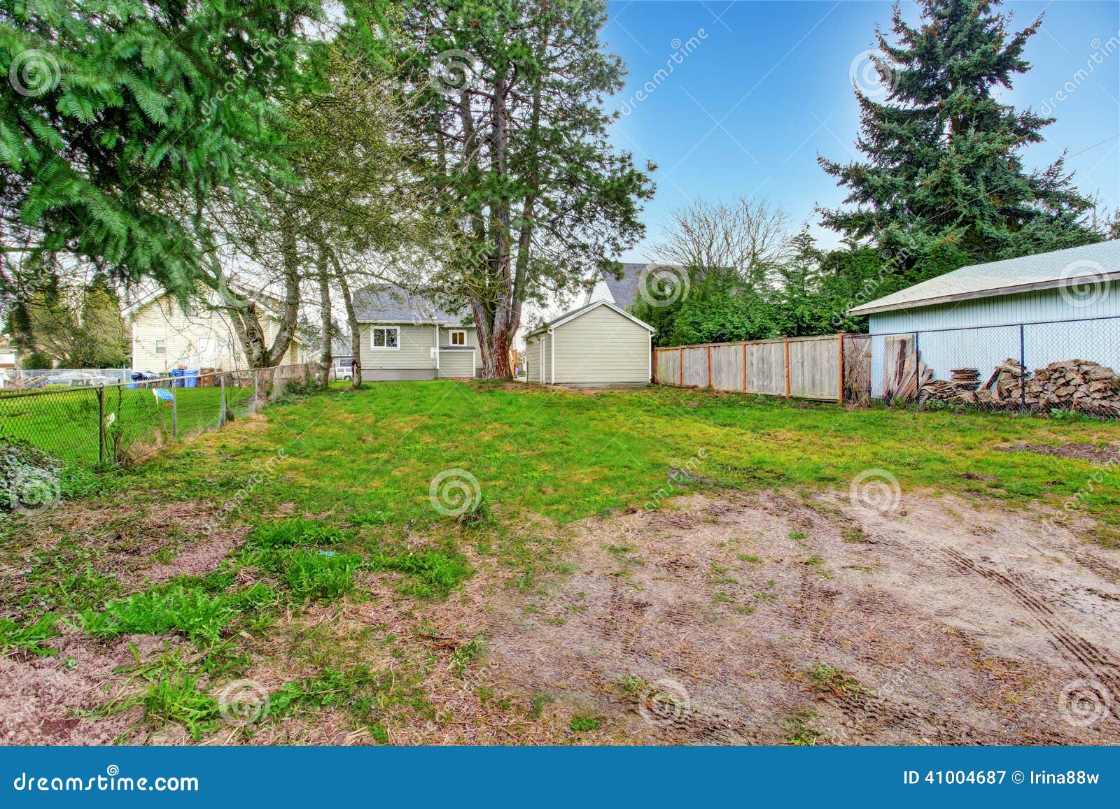 Fenced backyard view stock image. Image of appeal, tree - 41004687