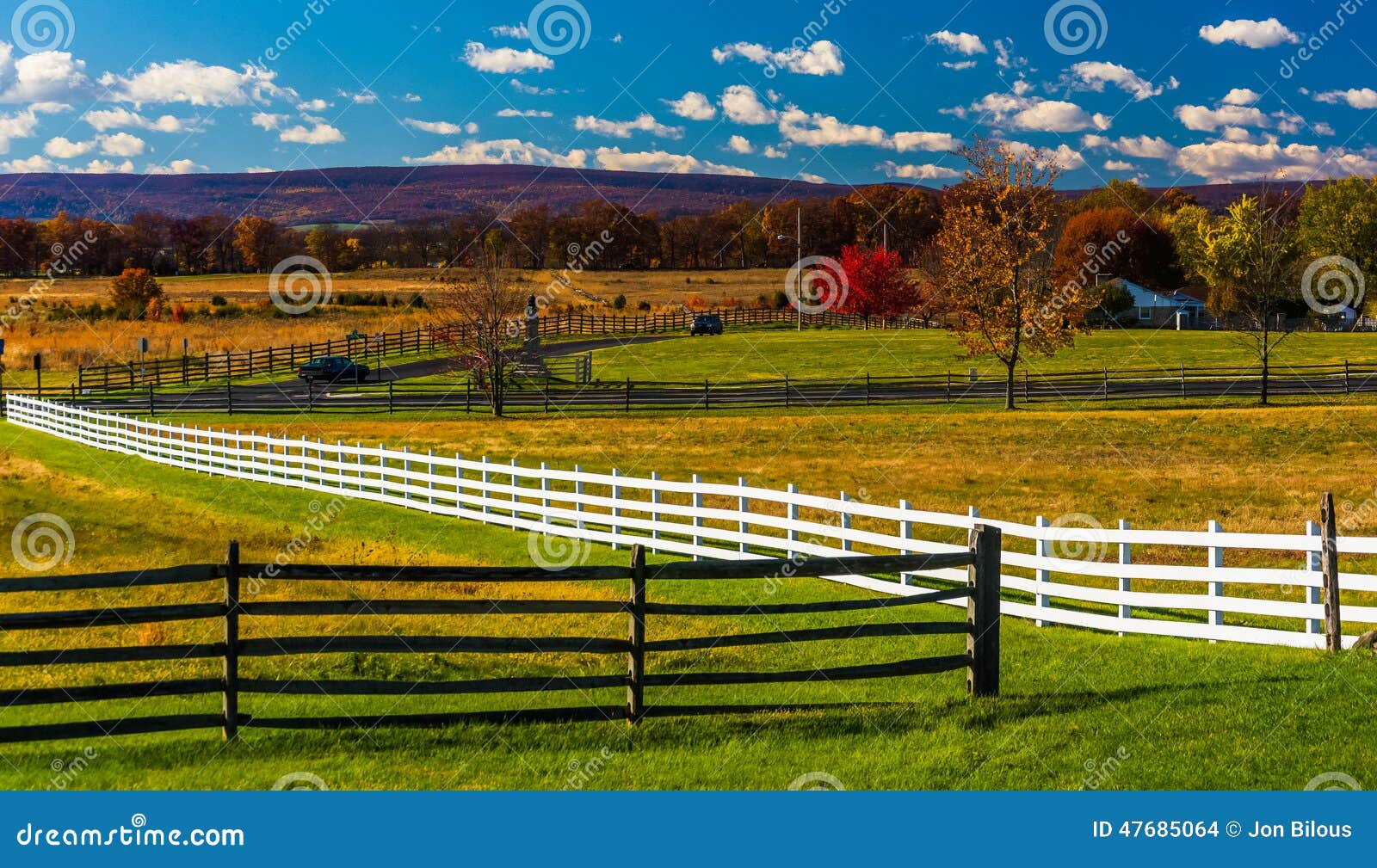 Fences and Fields in Gettysburg, Pennsylvania. Stock Photo - Image of ...