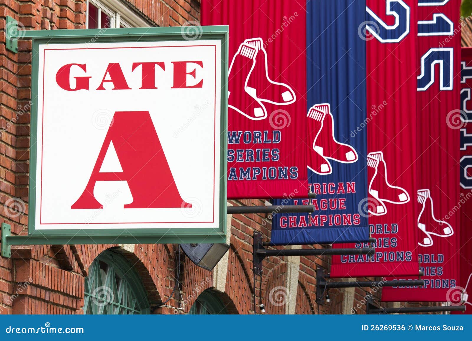 Fenway Park Stadium editorial photo. Image of recreation - 26269536