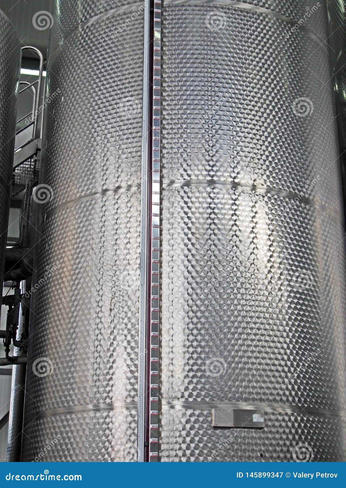 Fermentation and Stabilization Wine Tank Made of Stainless Steel Stock ...