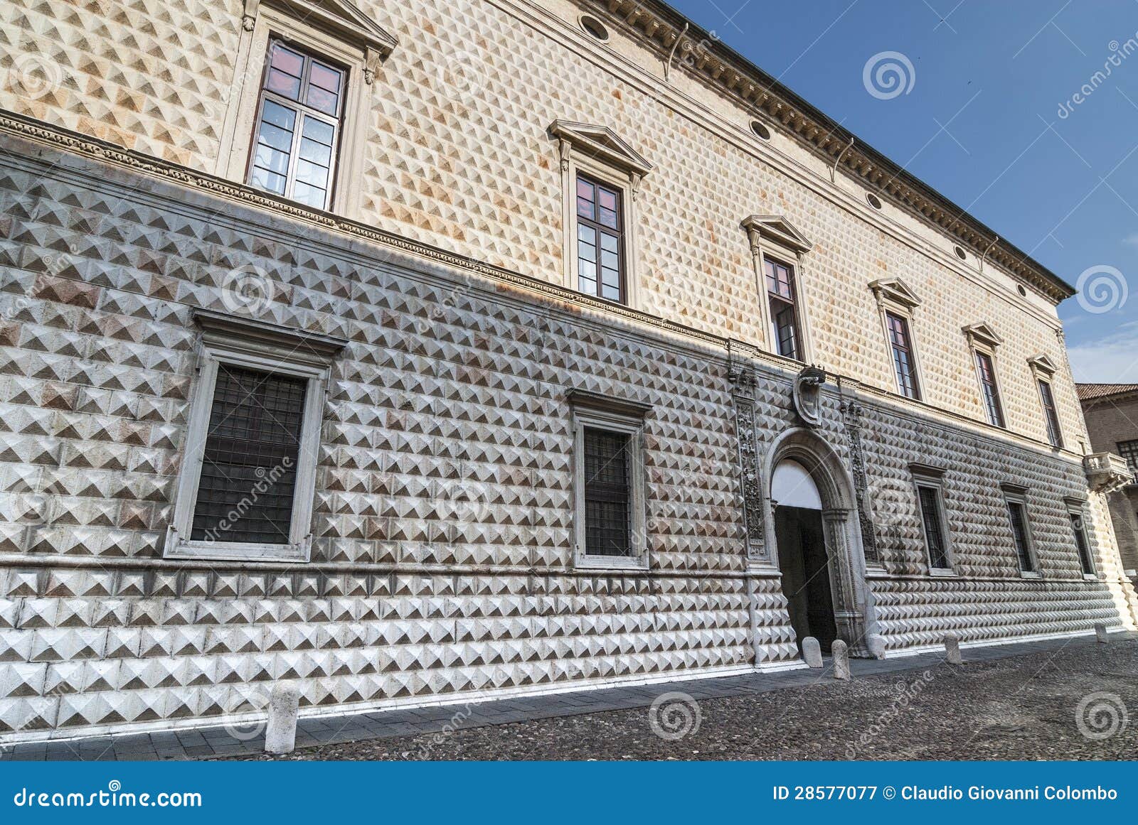 Ferrara - Historic palace stock image. Image of door - 28577077