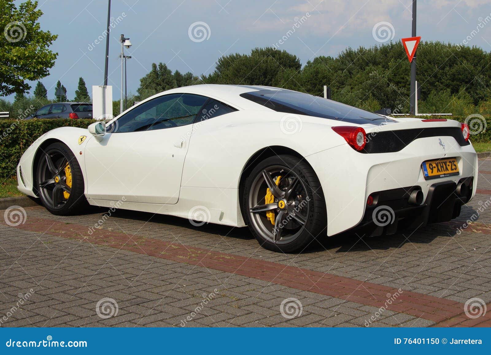 Ferrari Blanc 458 Italie - Noire Et Blanche Image éditorial - Image du ...