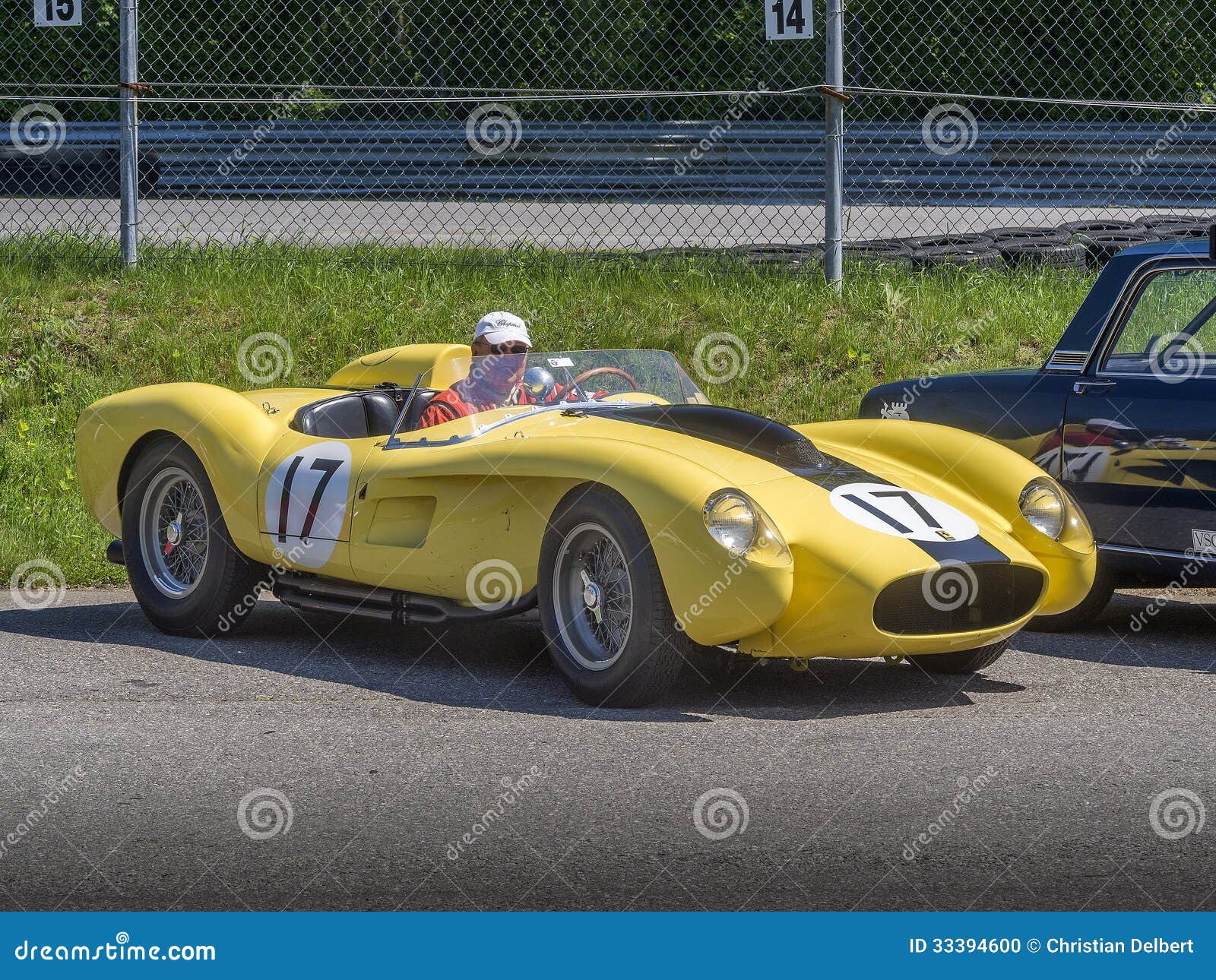 Ferrari 250 Testarossa imagen editorial. Imagen de amarillo - 33394600