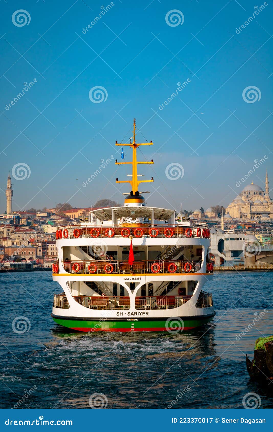 Ferries of Istanbul at Sunset. Istanbul in Line Ferries Editorial ...