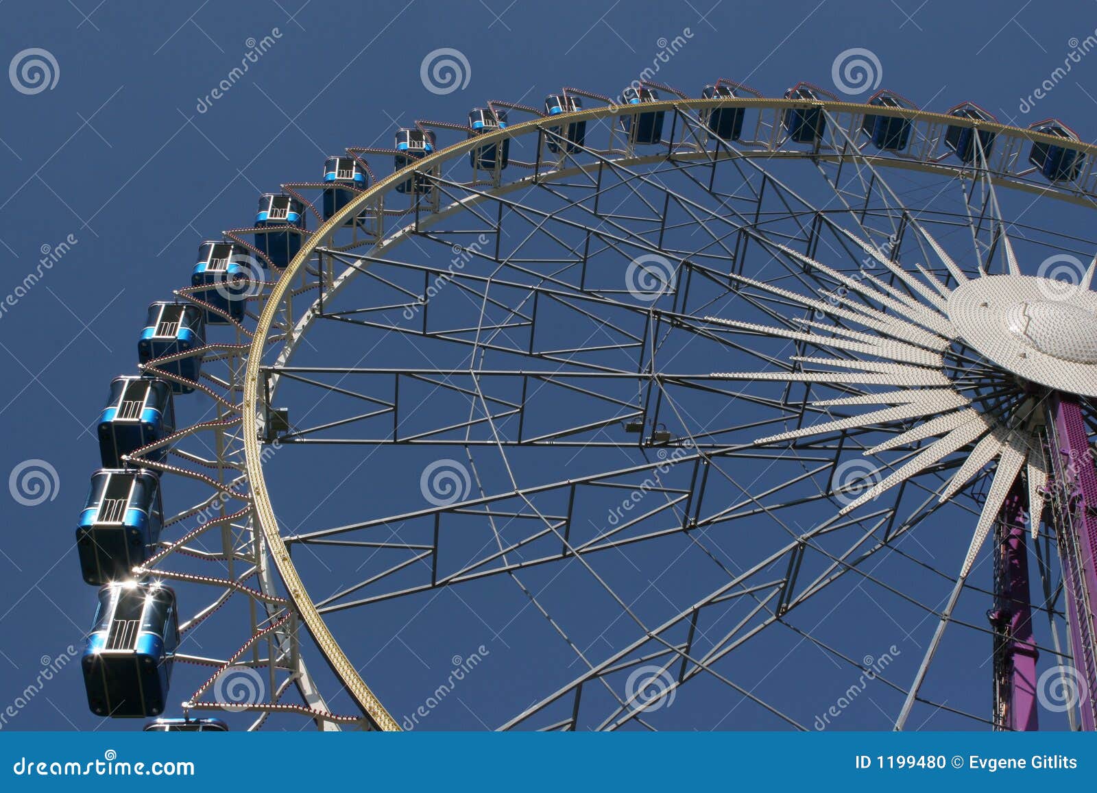 Roller Cages Stock Photos - Free & Royalty-Free Stock Photos from ...