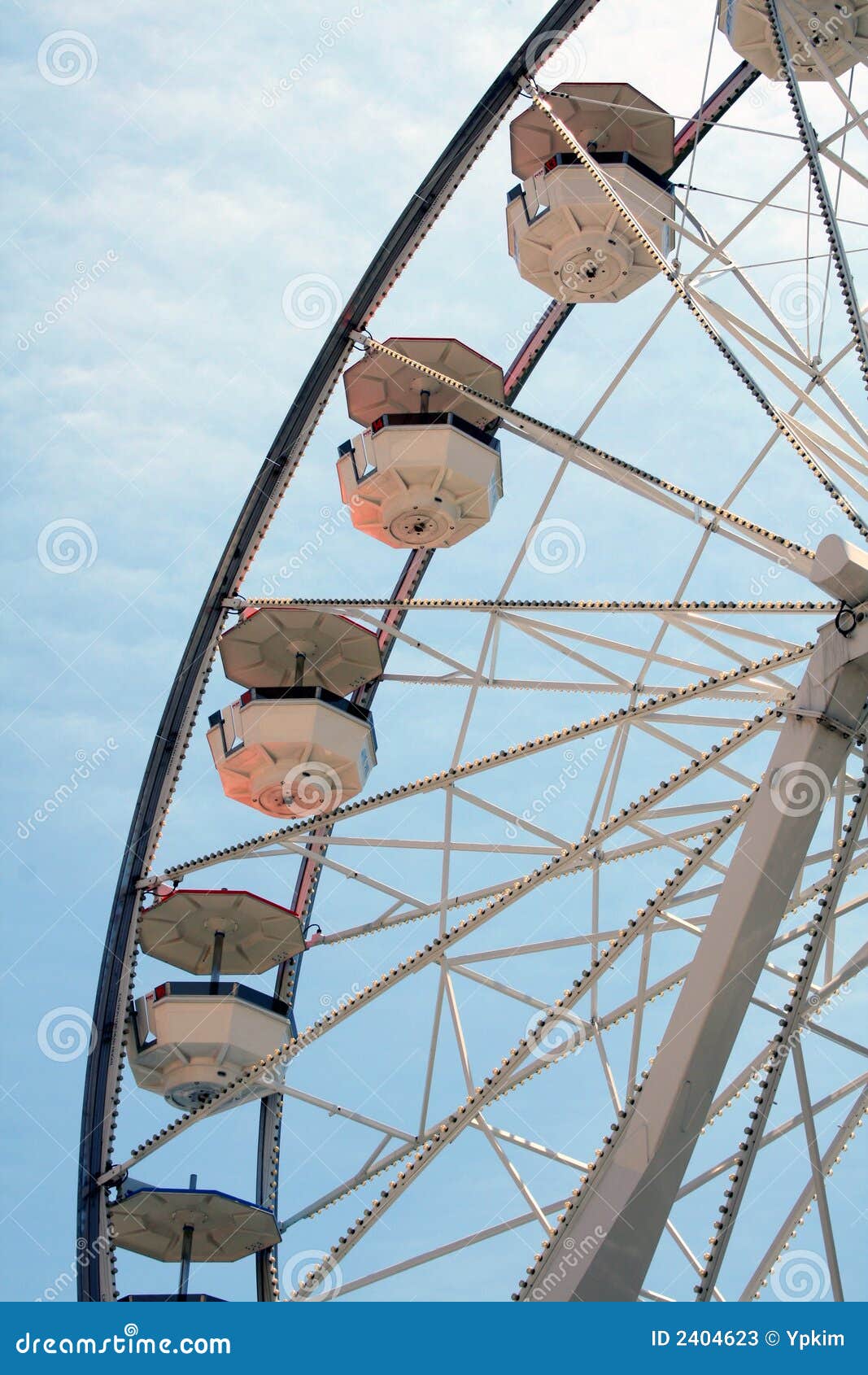 Ferris Wheel Picture. Image: 2404623