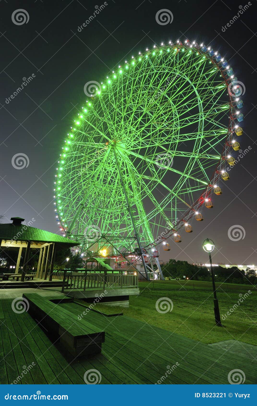 454 Lightning Wheel Photos - Free & Royalty-Free Stock Photos from ...