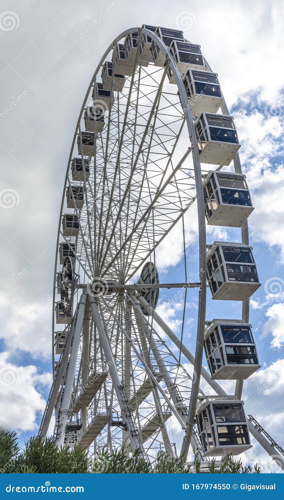 Ferris Wheel Attraction Side View Stock Photo - Image of circle ...