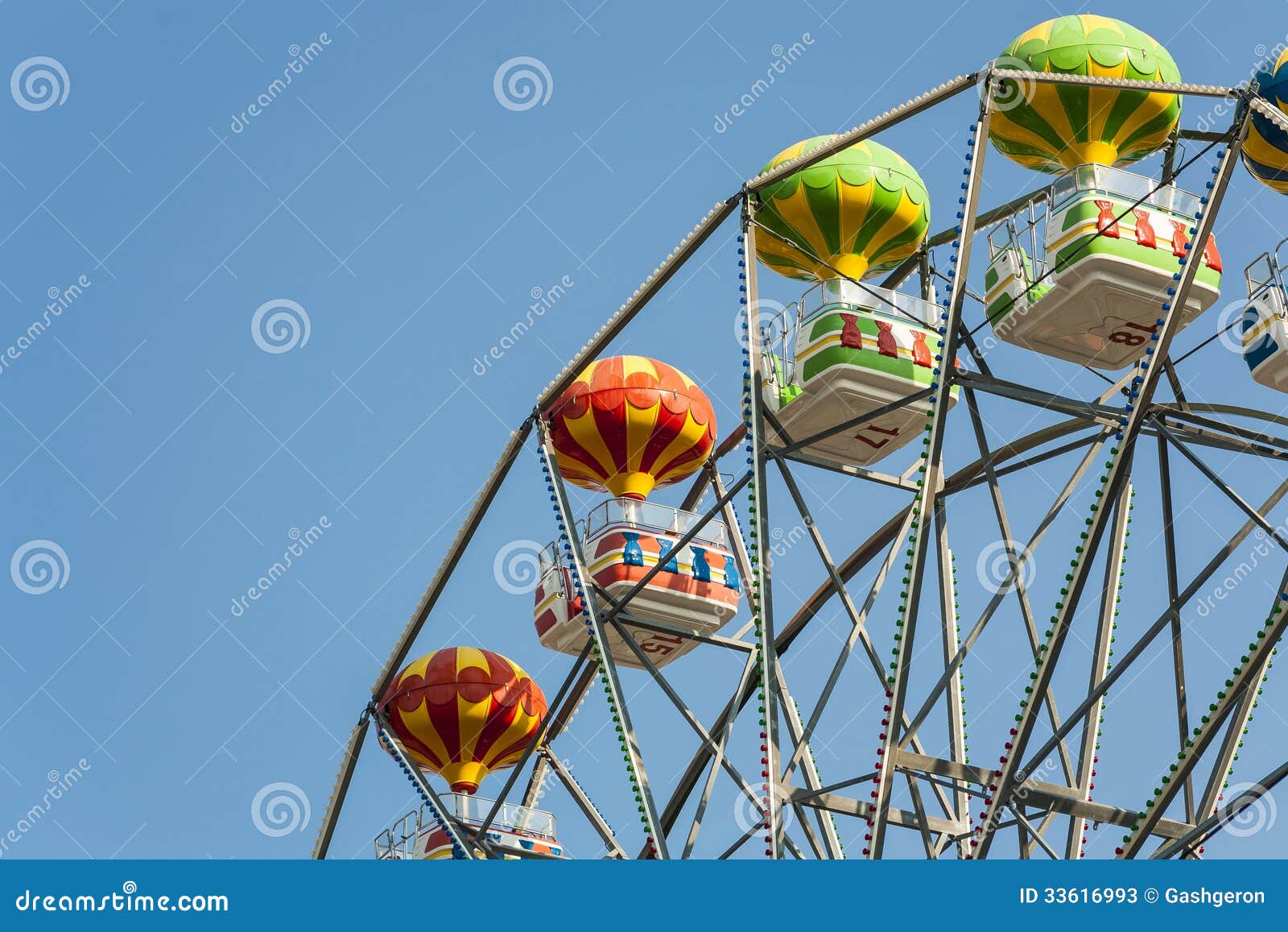 Ferris Wheel with Carriages. Stock Image - Image of ferris, giant: 33616993