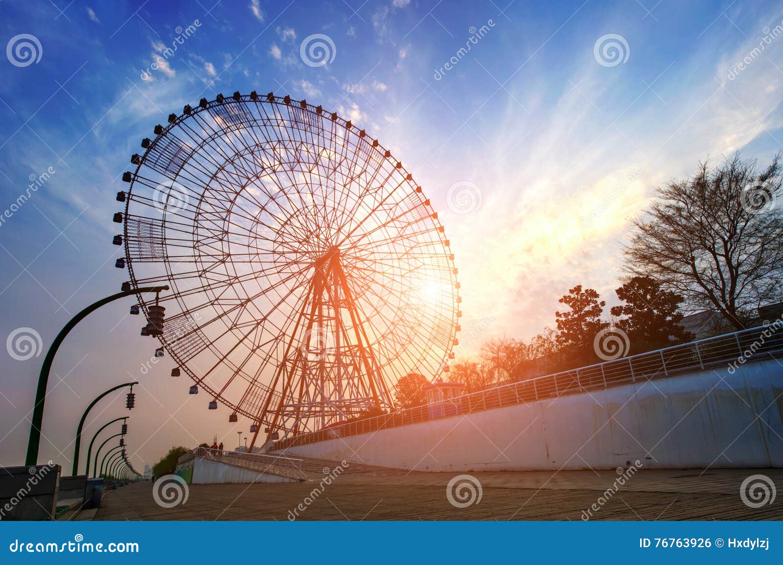Ferris Wheel at Dusk in China Stock Photo - Image of roundabout, twirl ...