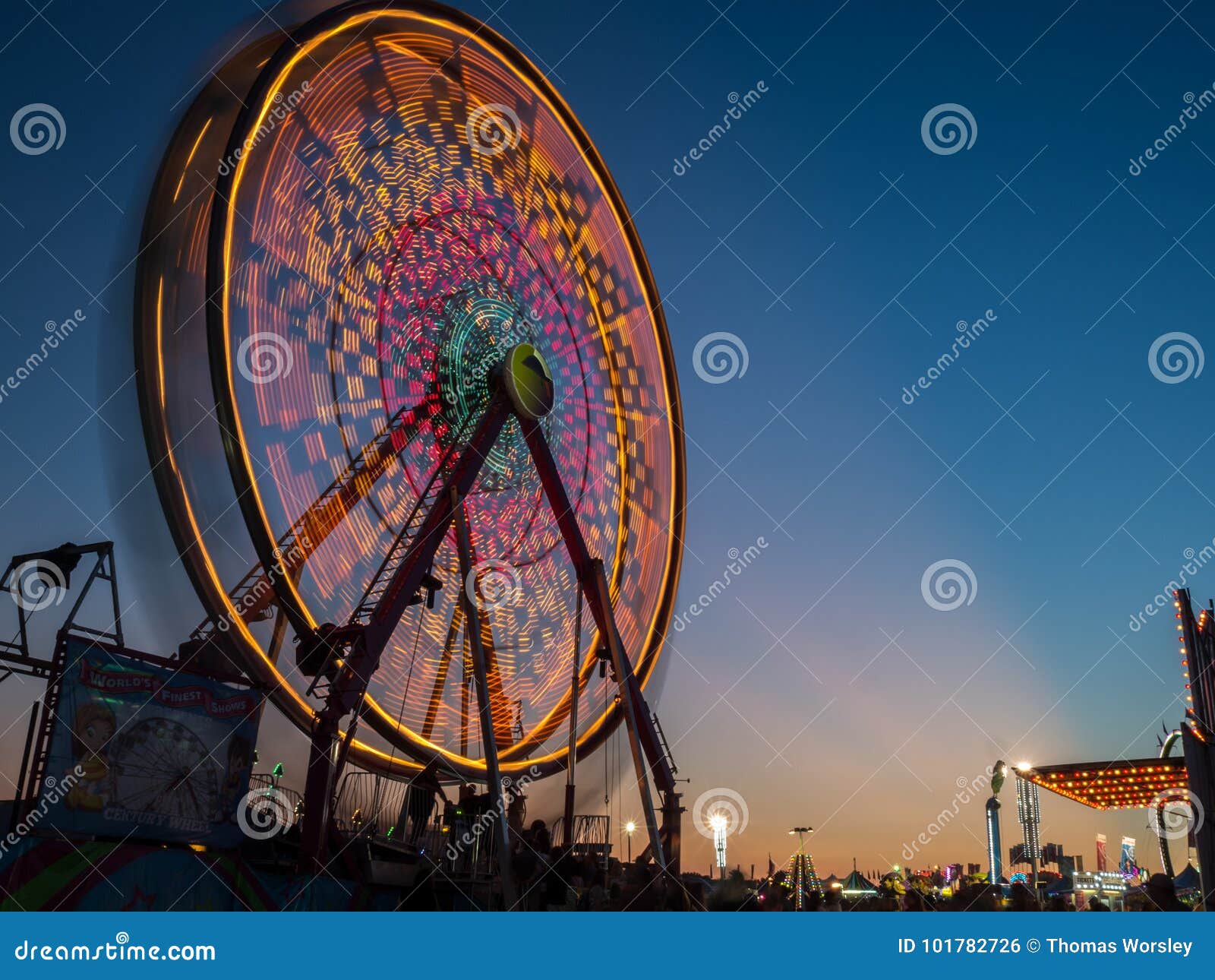 Ferris Wheel at Fall Carnival Fotografia Editoriale - Immagine di ...