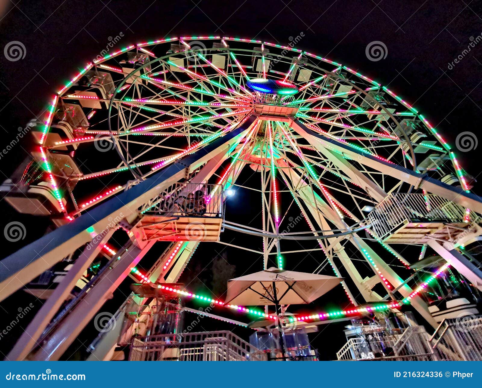 Ferris Wheel @ Hunter Valley Gardens, Australia Stock Photo - Image of ...