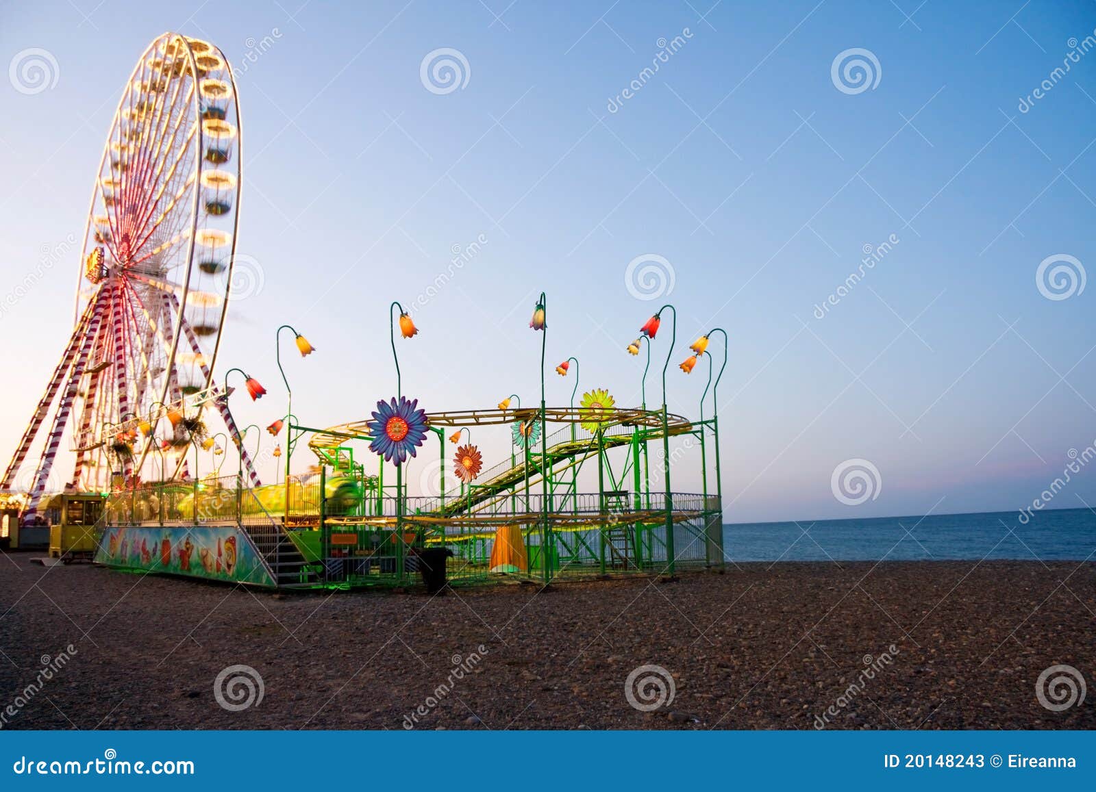 Ferris Wheel at the ocean stock image. Image of ferris - 20148243