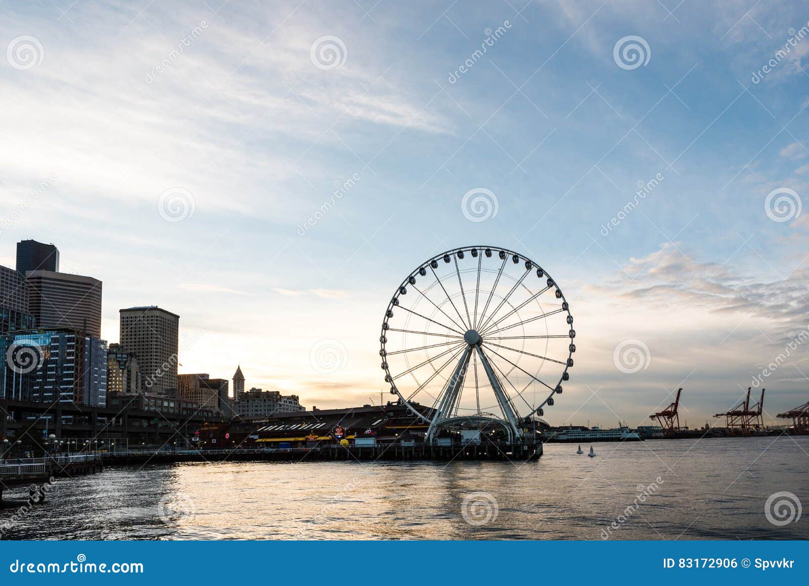Ferris Wheel at Ocean Waterfront of Seattle Editorial Photo - Image of ...