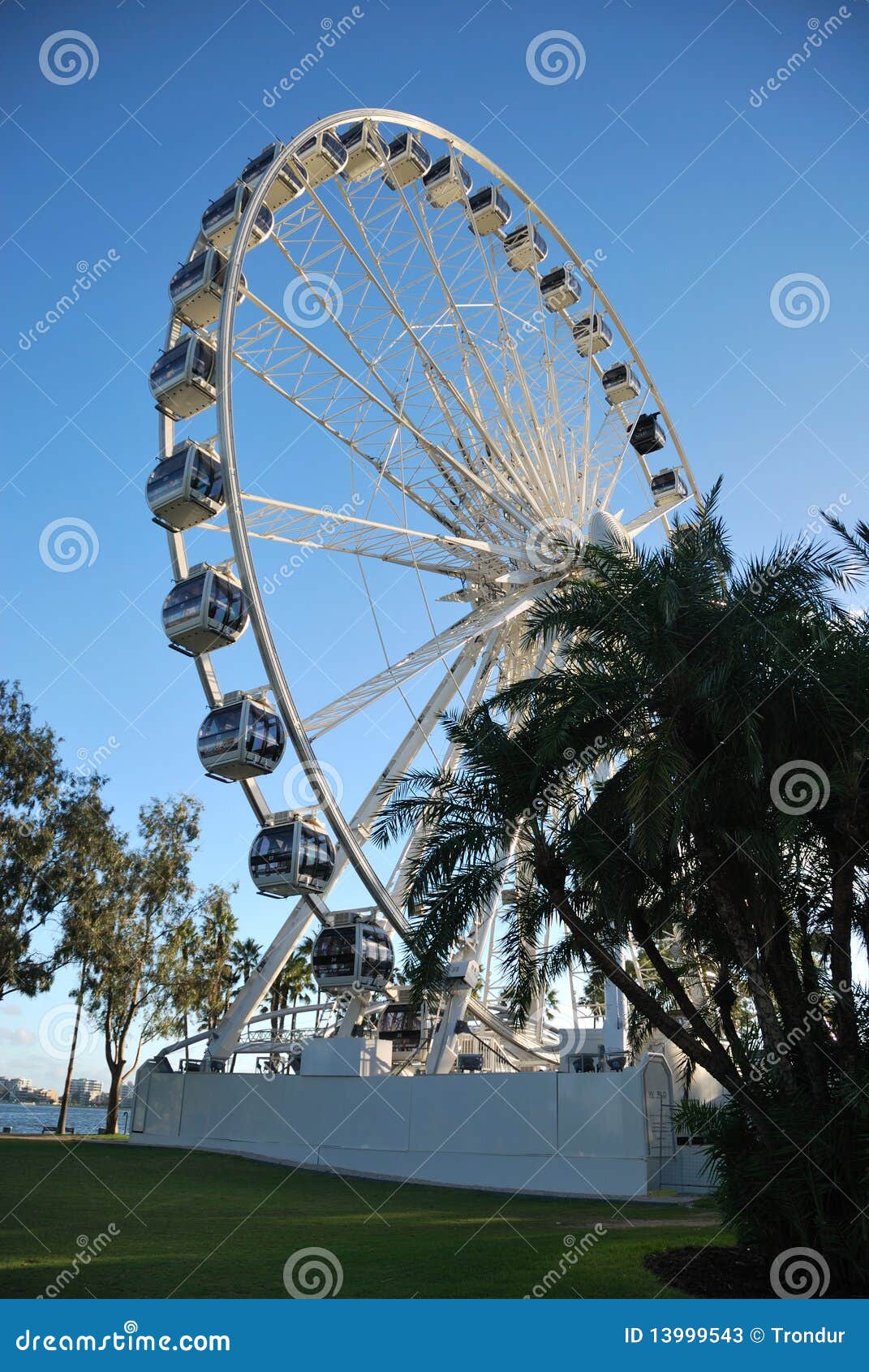 Ferris-wheel in Perth, Australia Stock Image - Image of grass, outdoor ...