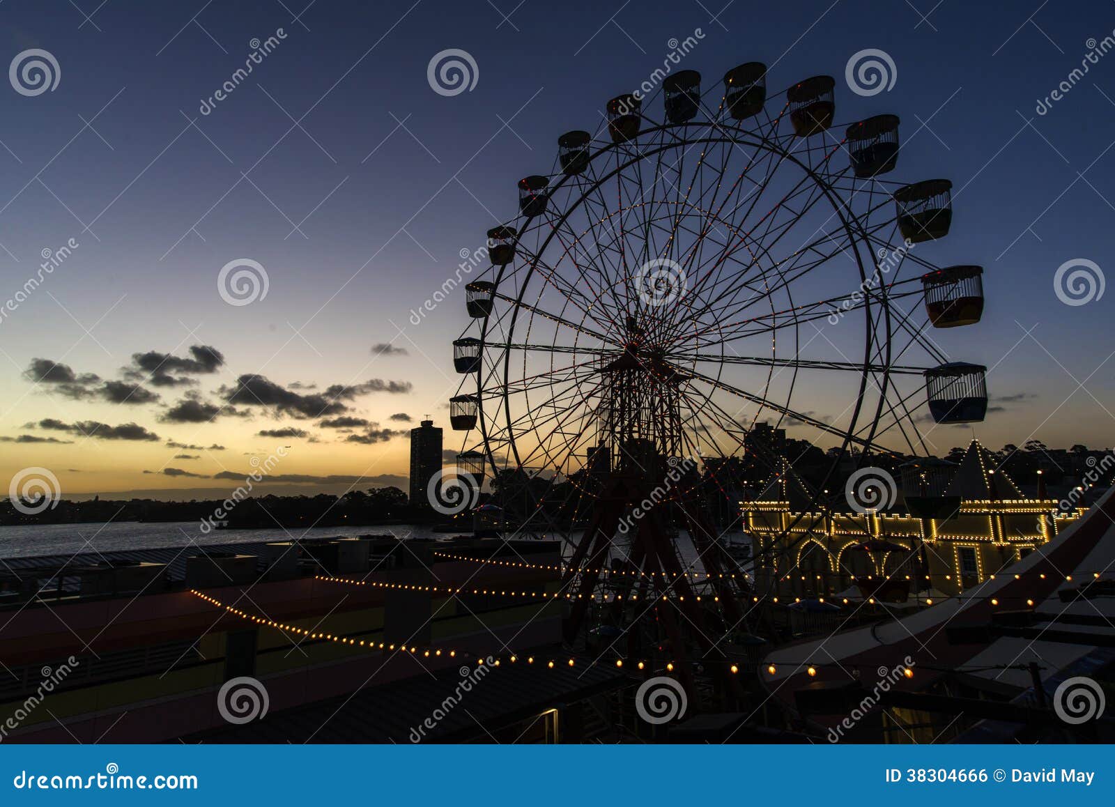 Ferris Wheel sunset stock photo. Image of ride, horizontal - 38304666