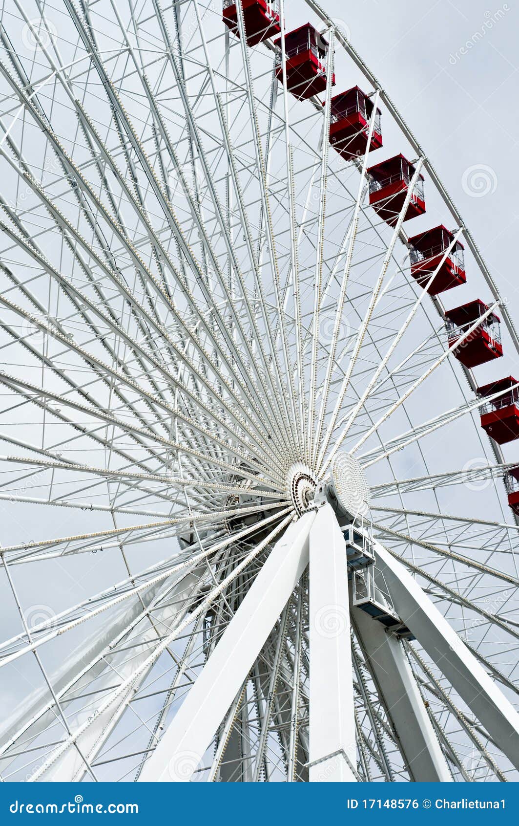 Ferris whell stock photo. Image of landmark, circle, happy - 17148576