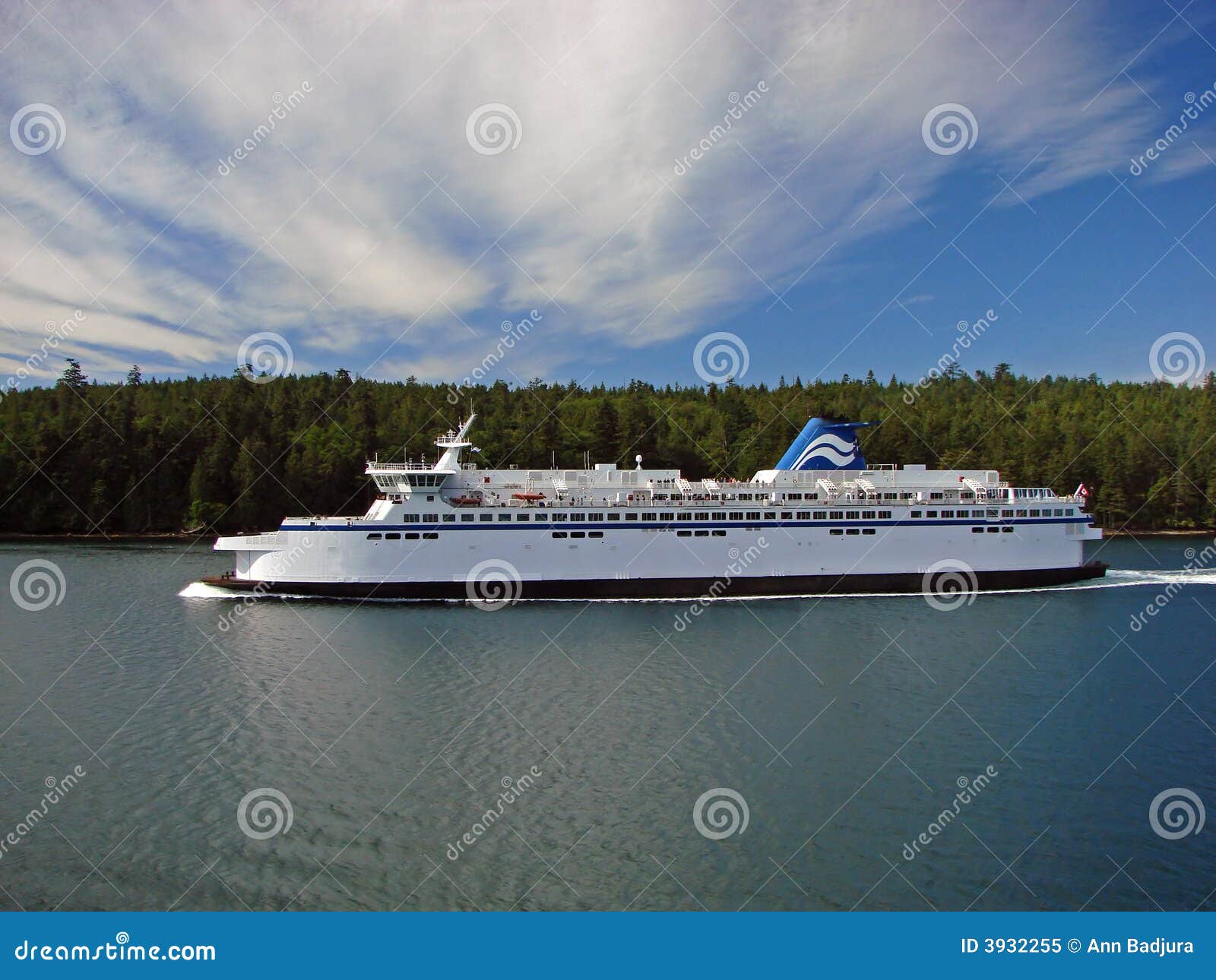 Ferry stock image. Image of house, water, hills, west - 3932255