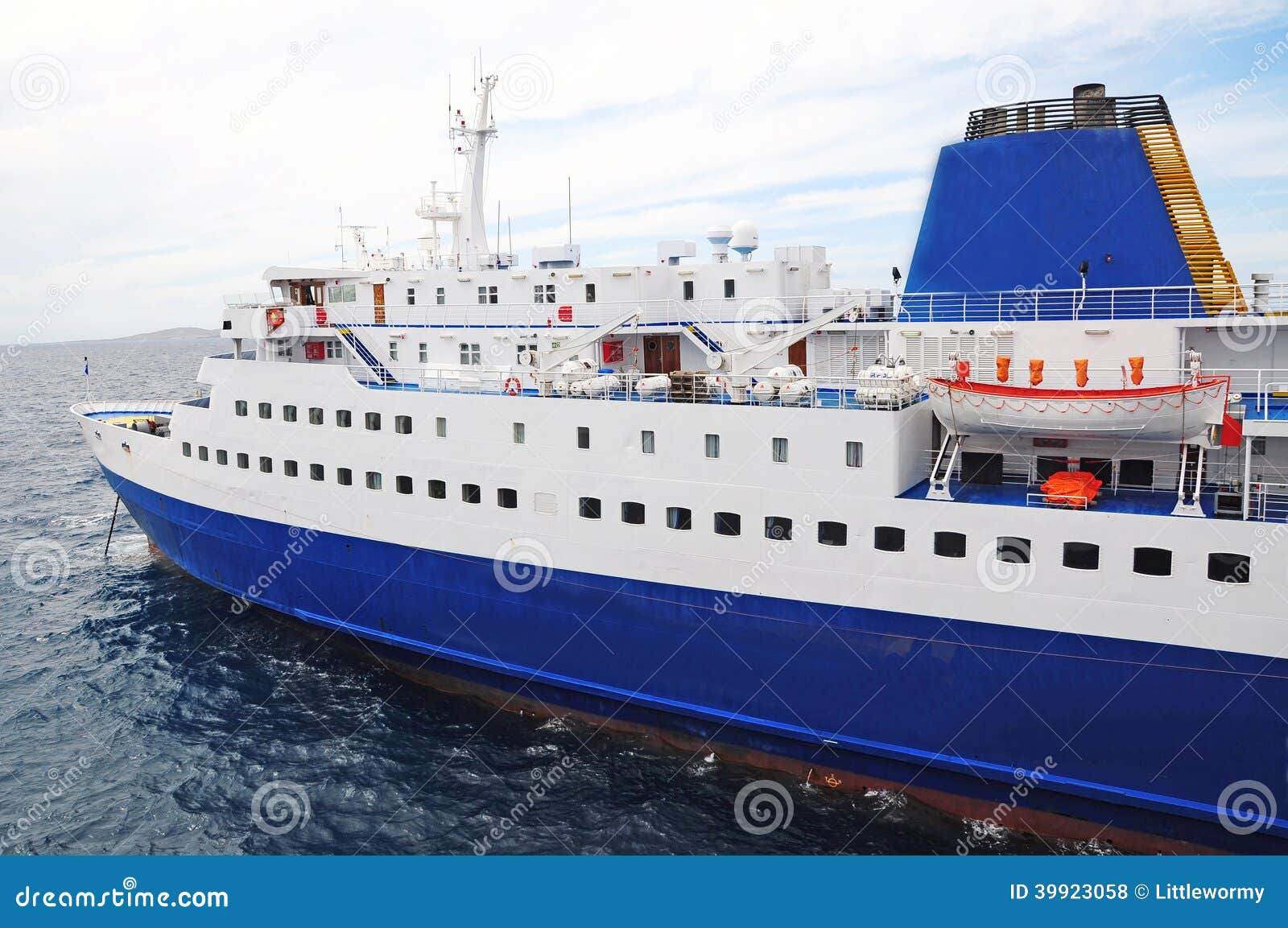 Ferry boat stock photo. Image of copy, bald, angle, aegean - 39923058