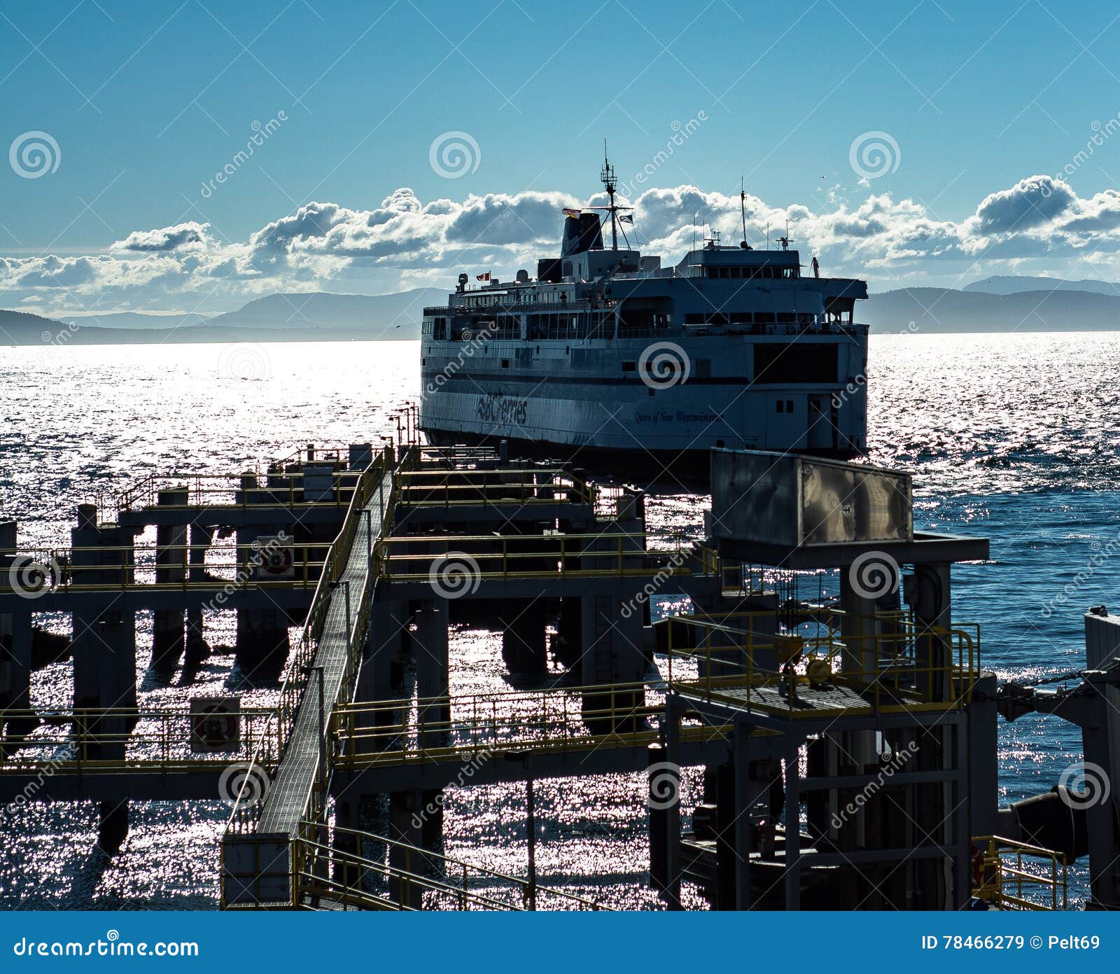 Ferry Docking in British Columbia Editorial Stock Image - Image of ...
