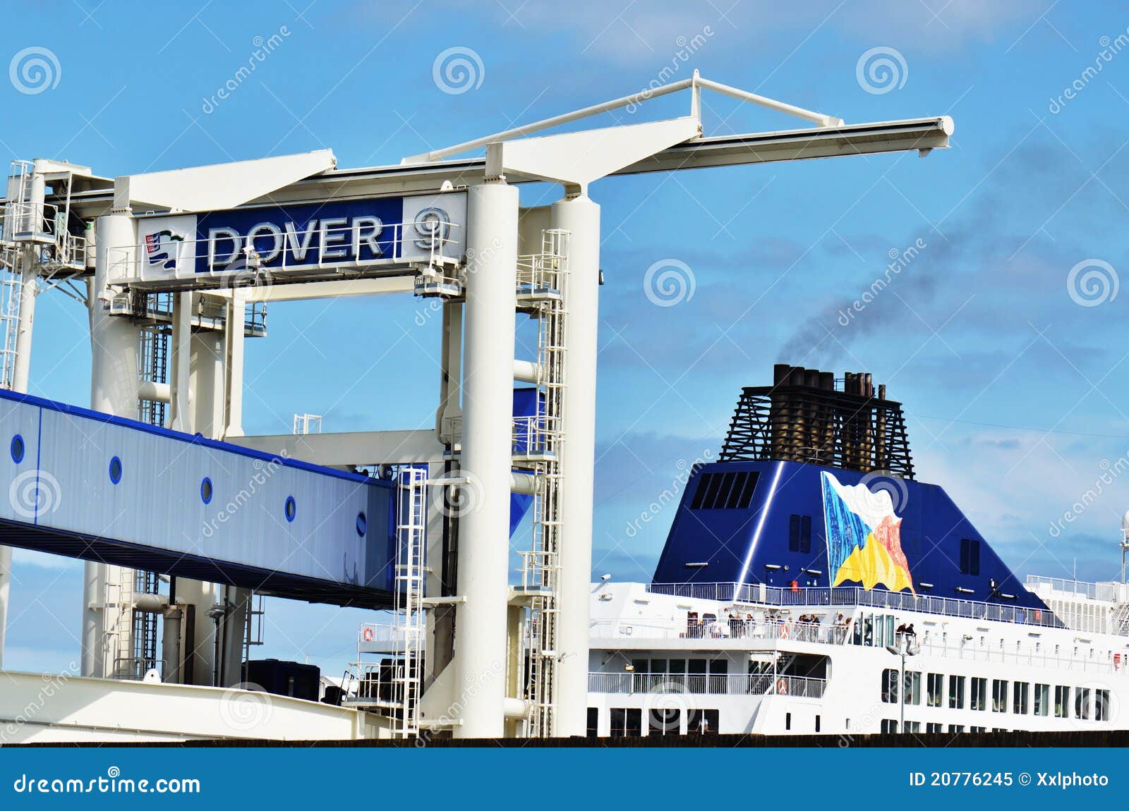 Ferry in Port of Dover editorial image. Image of gangway - 20776245