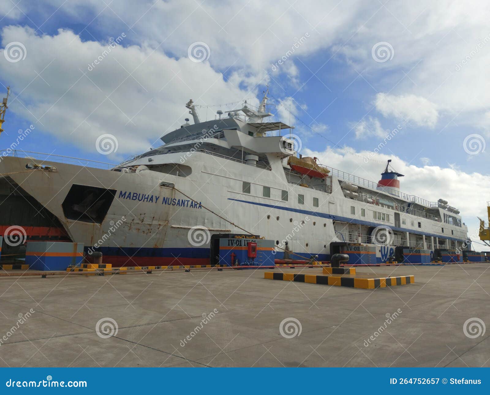 Ferry Ship Ferryvessel in Dock Editorial Photography - Image of ship ...