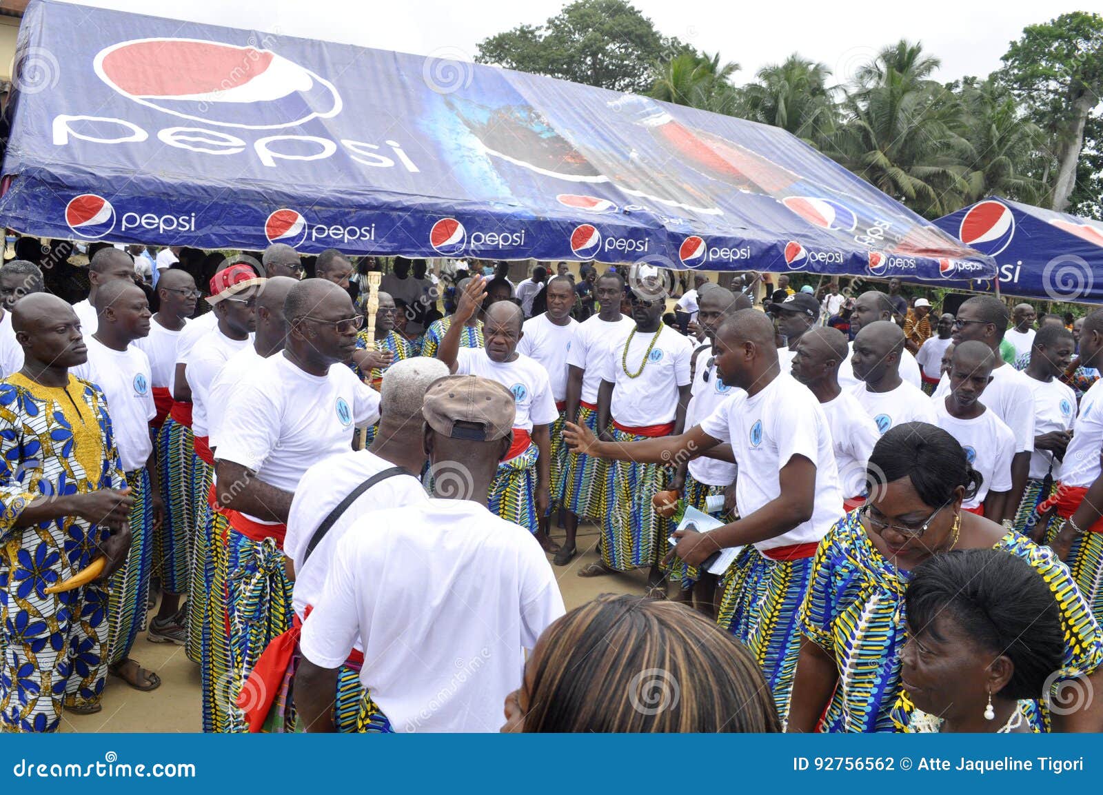 FESTA CULTURAL DO CARNAVAL DE POPO Fotografia Editorial - Imagem de ...