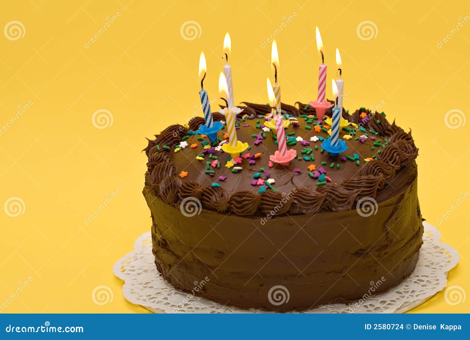 Festin d'anniversaire photo stock. Image du festin, doux - 2580724