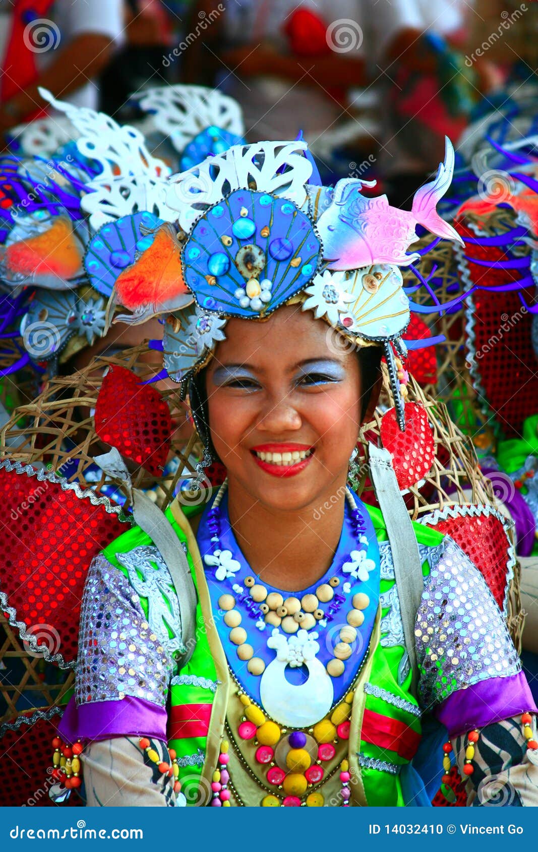 Festival de Aliwan imagen editorial. Imagen de cultural - 14032410